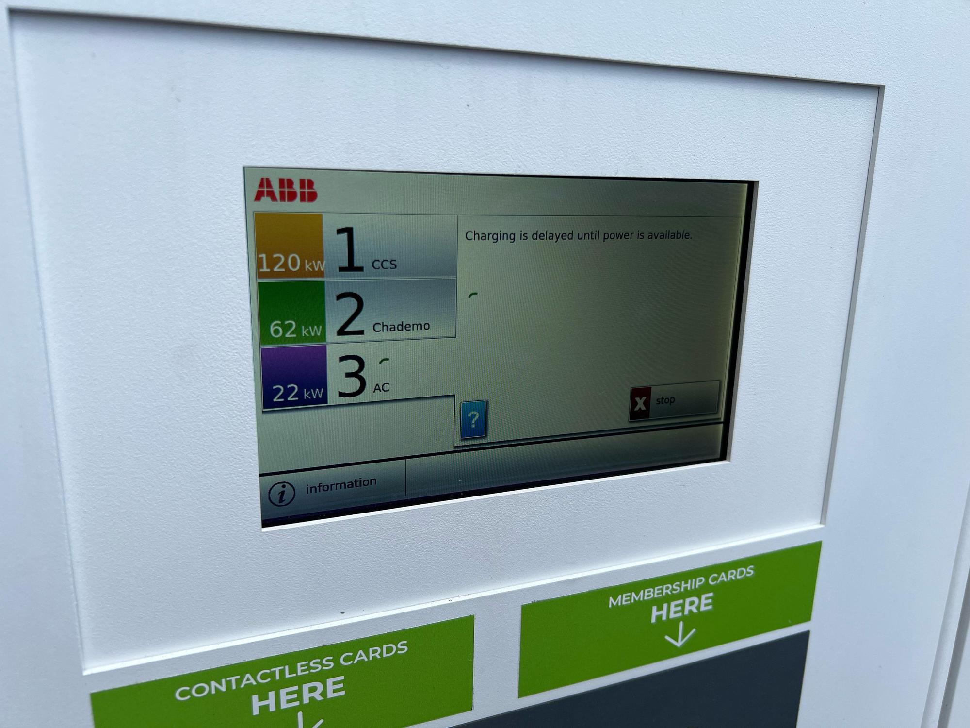 Warwick Southbound Services M40 (1) | Welcome Break Services, M40 ...