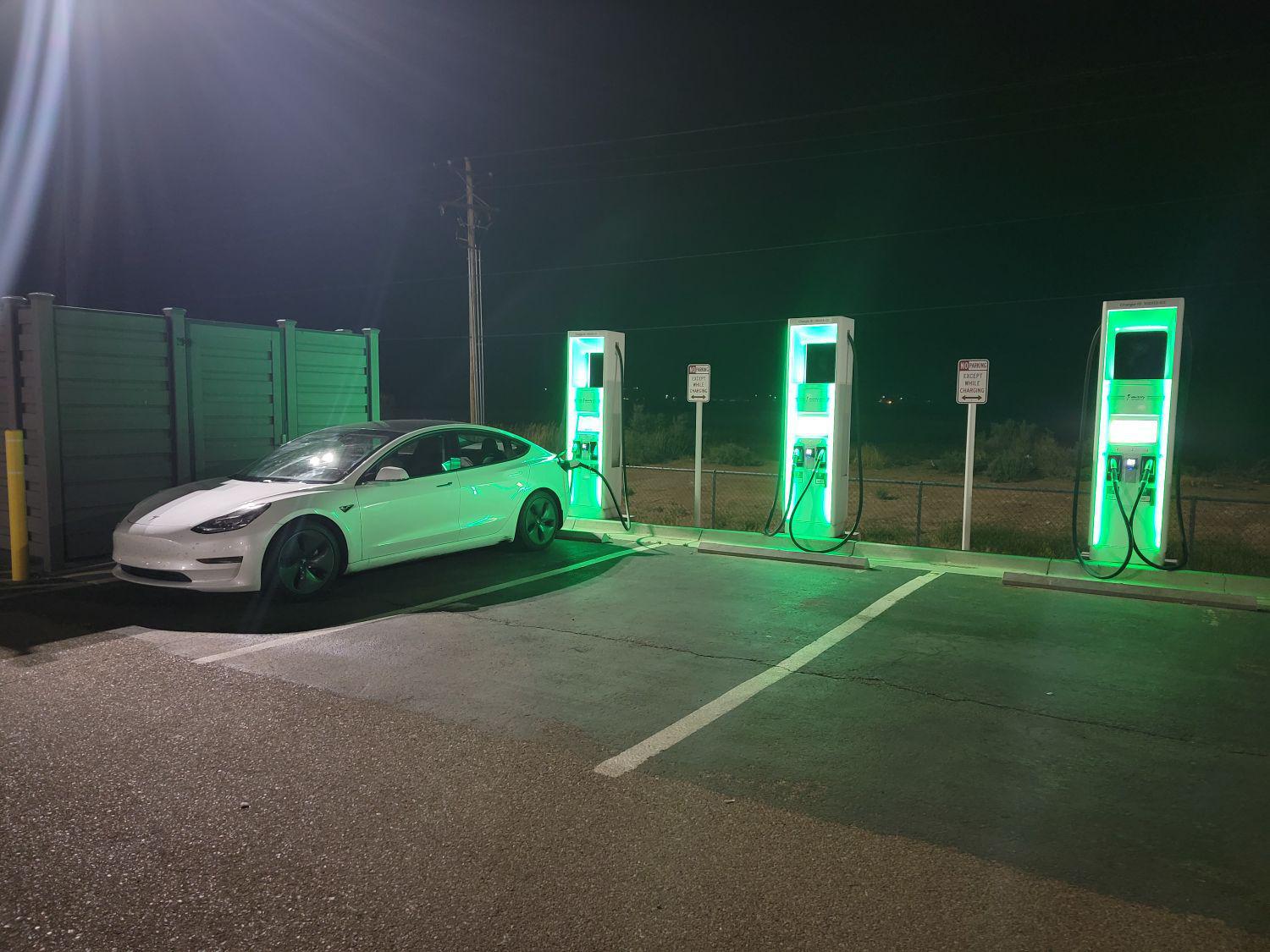 Walmart Supercenter | Grants, NM | EV Station