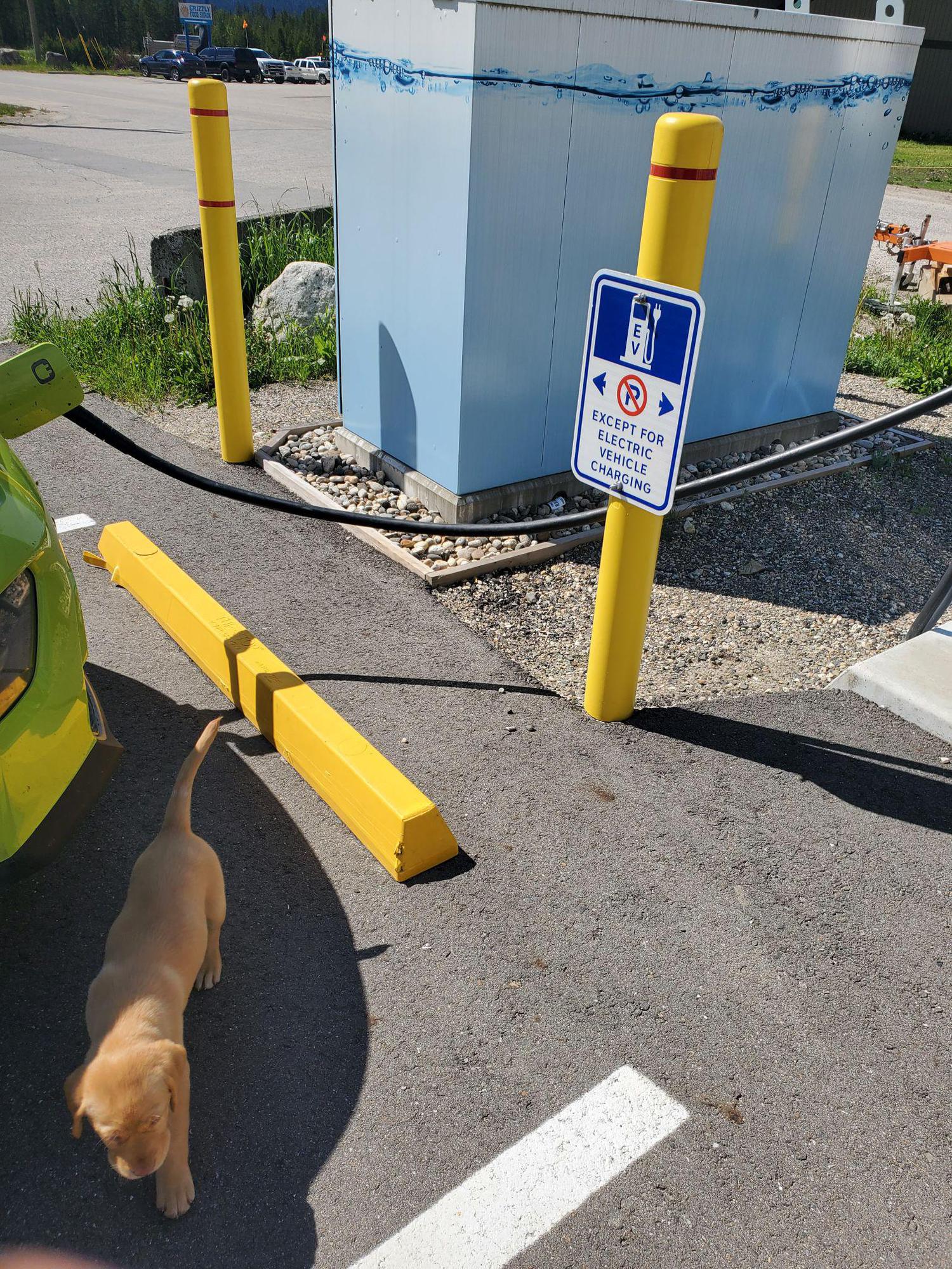 Little Fort Rest Area | Little Fort, BC | EV Station