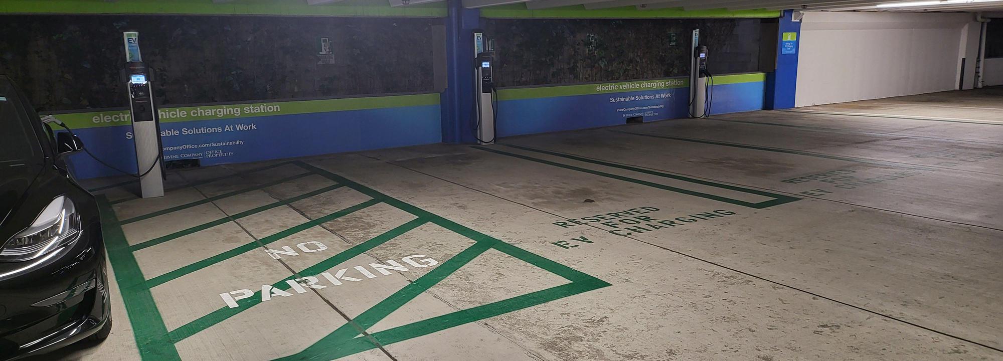 Executive Square | San Diego, CA | EV Station