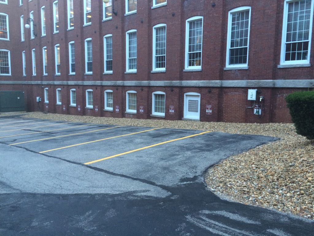 DEKA - 340 Commercial St | Manchester, NH | EV Station