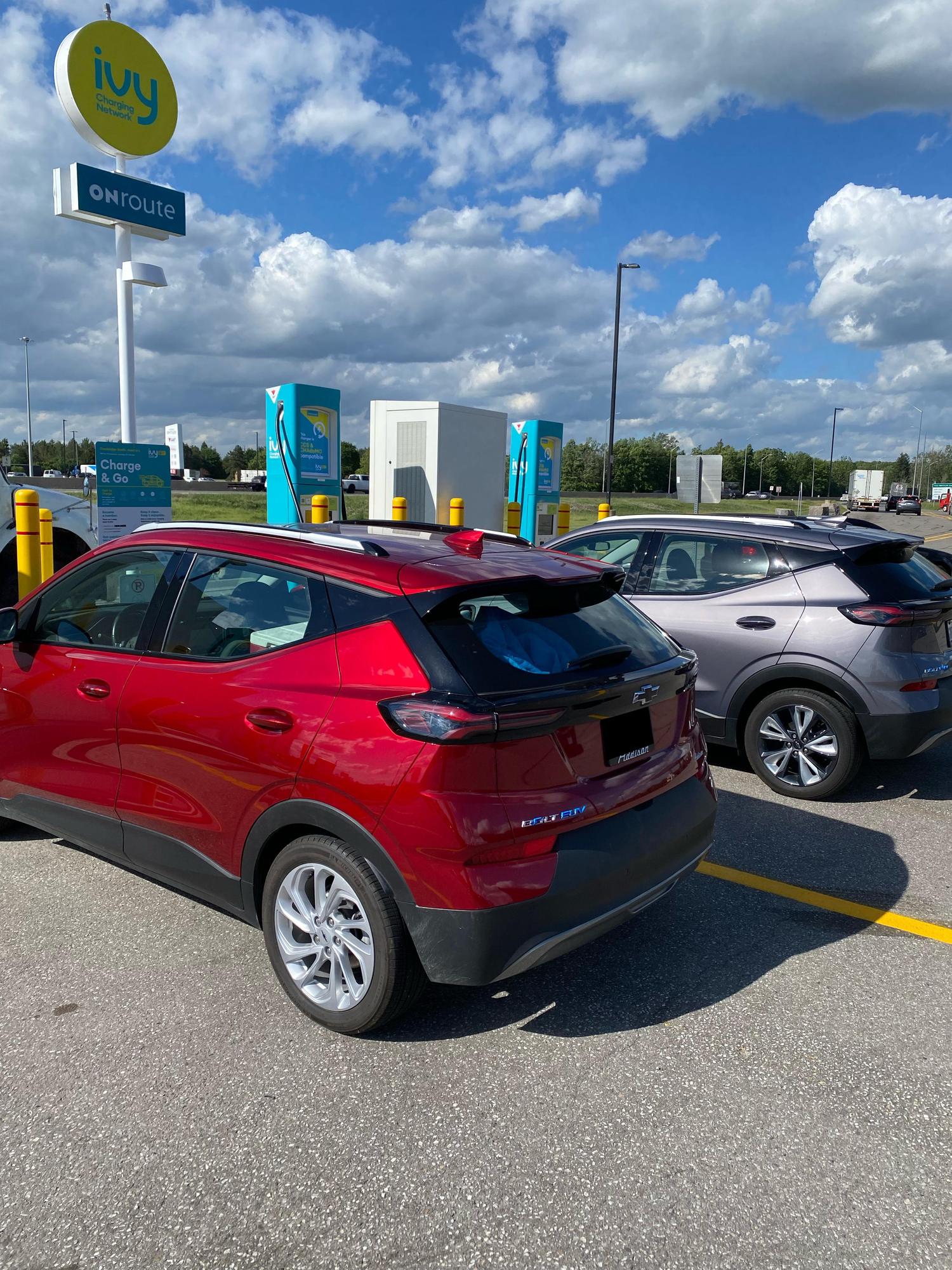ONroute Cambridge South 401 - Eastbound | Cambridge, ON | EV Station