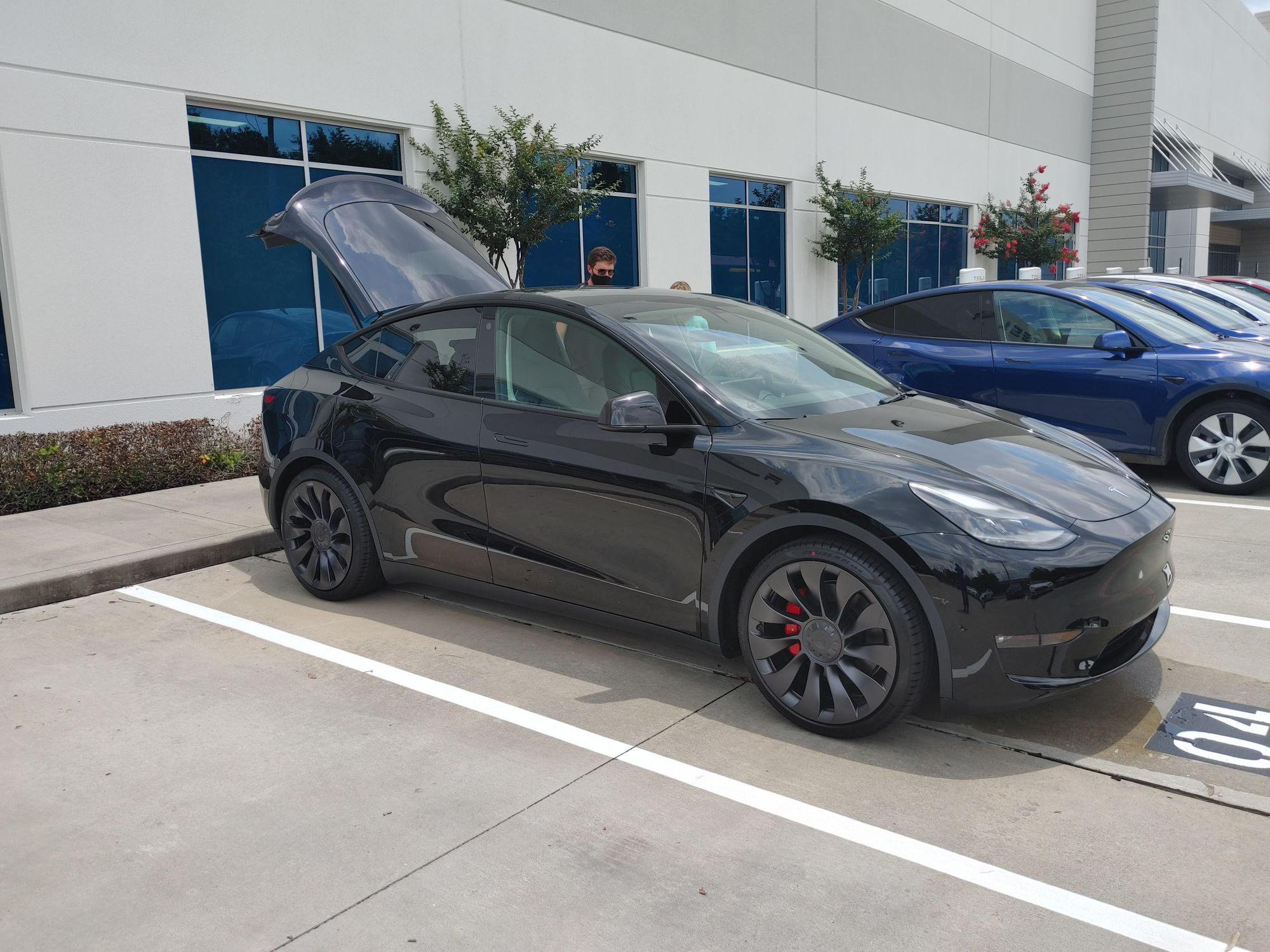 Law Office of Bruce C. Betzer | Metairie, LA | EV Station