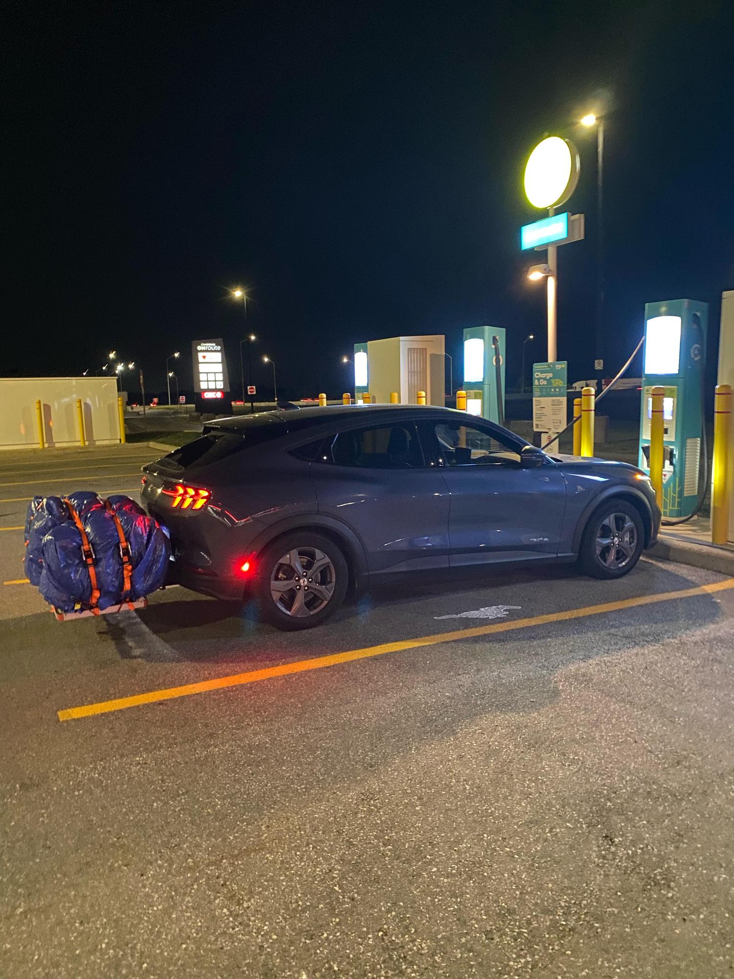ONroute Cambridge South 401 - Eastbound | Cambridge, ON | EV Station