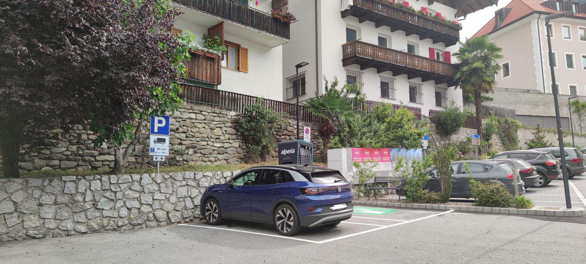 Andreas-Hofer-Straße Parken | San Leonardo In Passiria, Trentino-Alto ...