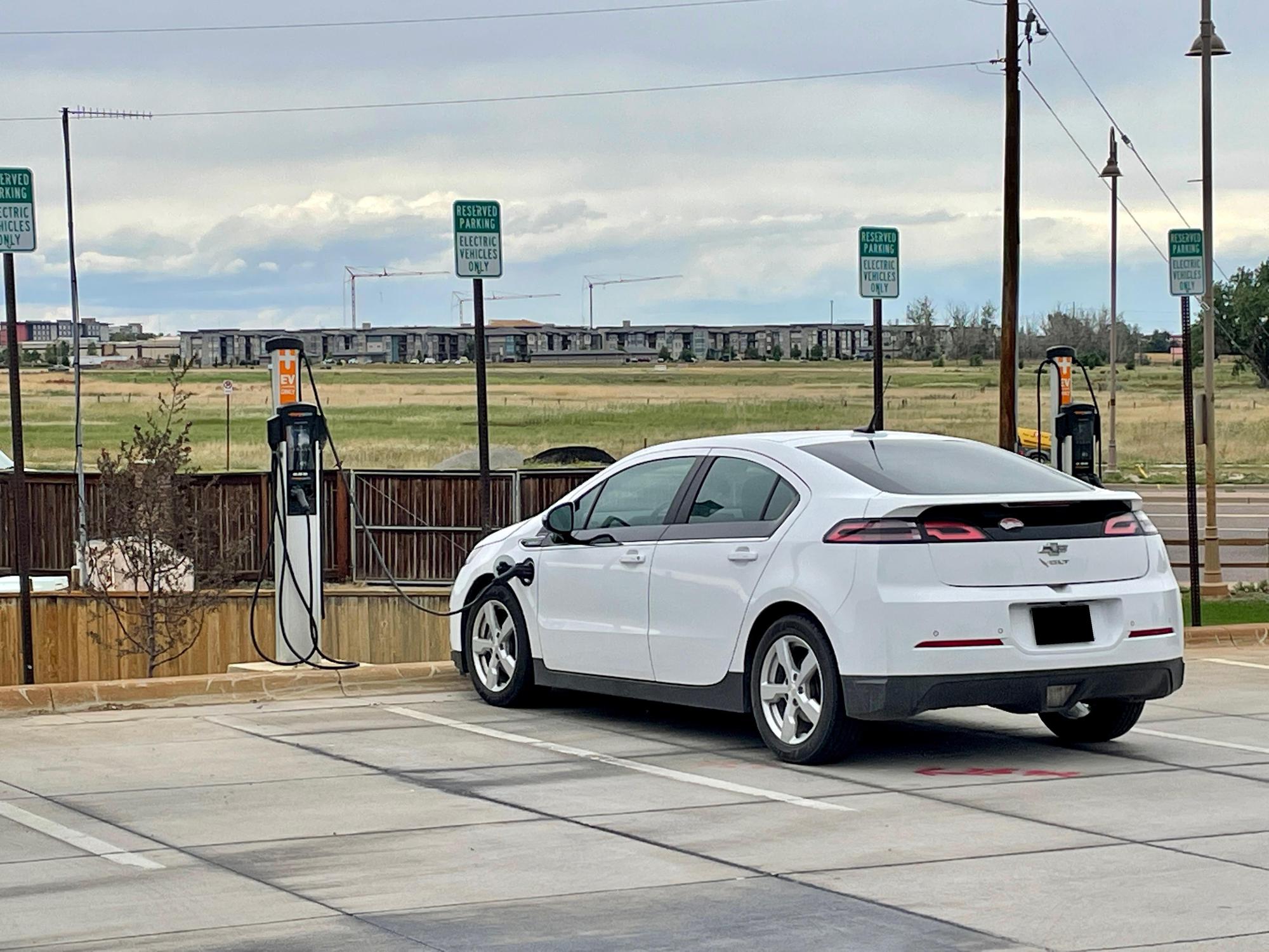 Thorncreek Golf Course | Thornton, CO | EV Station