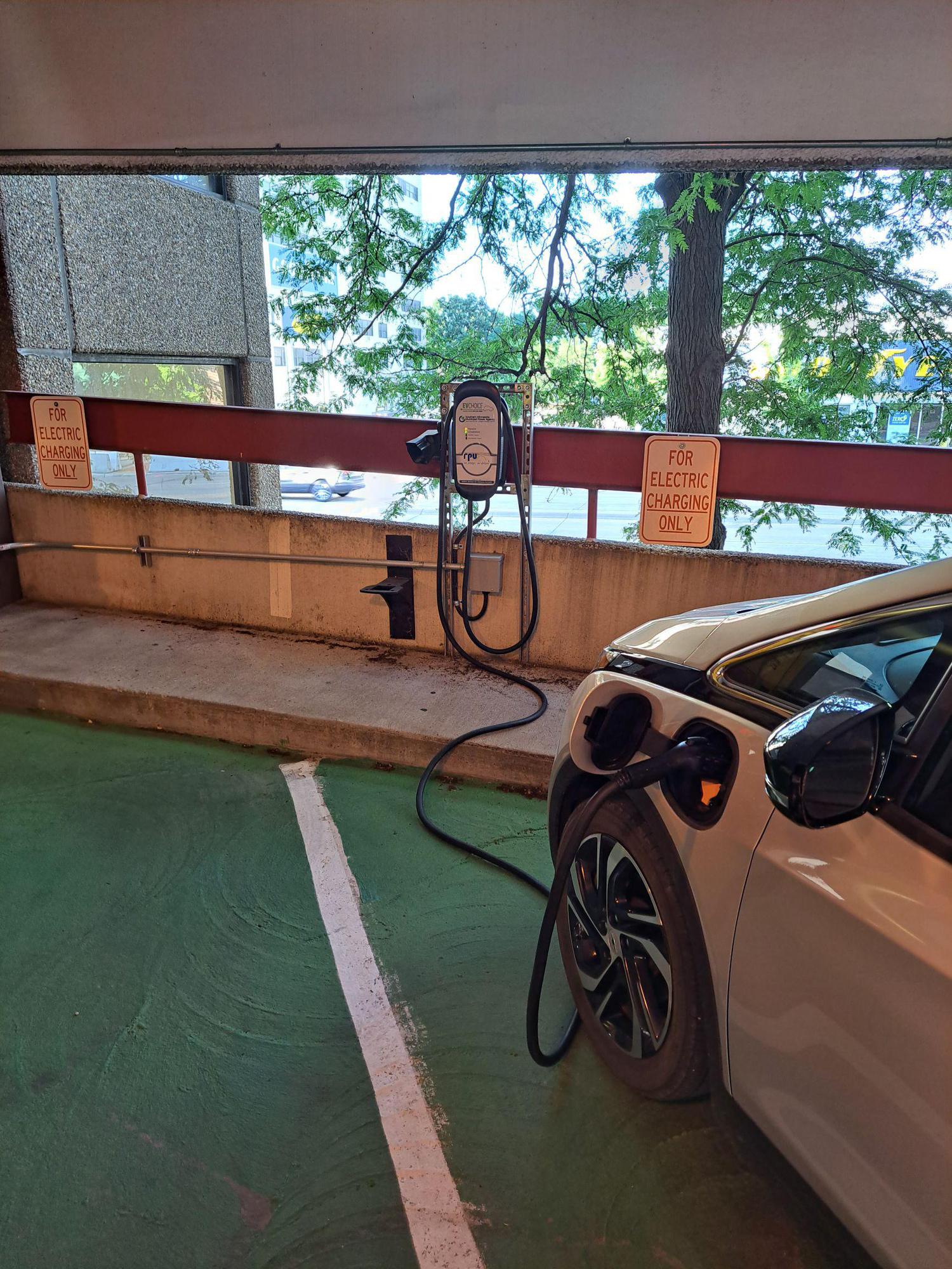 Center Street Parking Ramp | Rochester, MN | EV Station