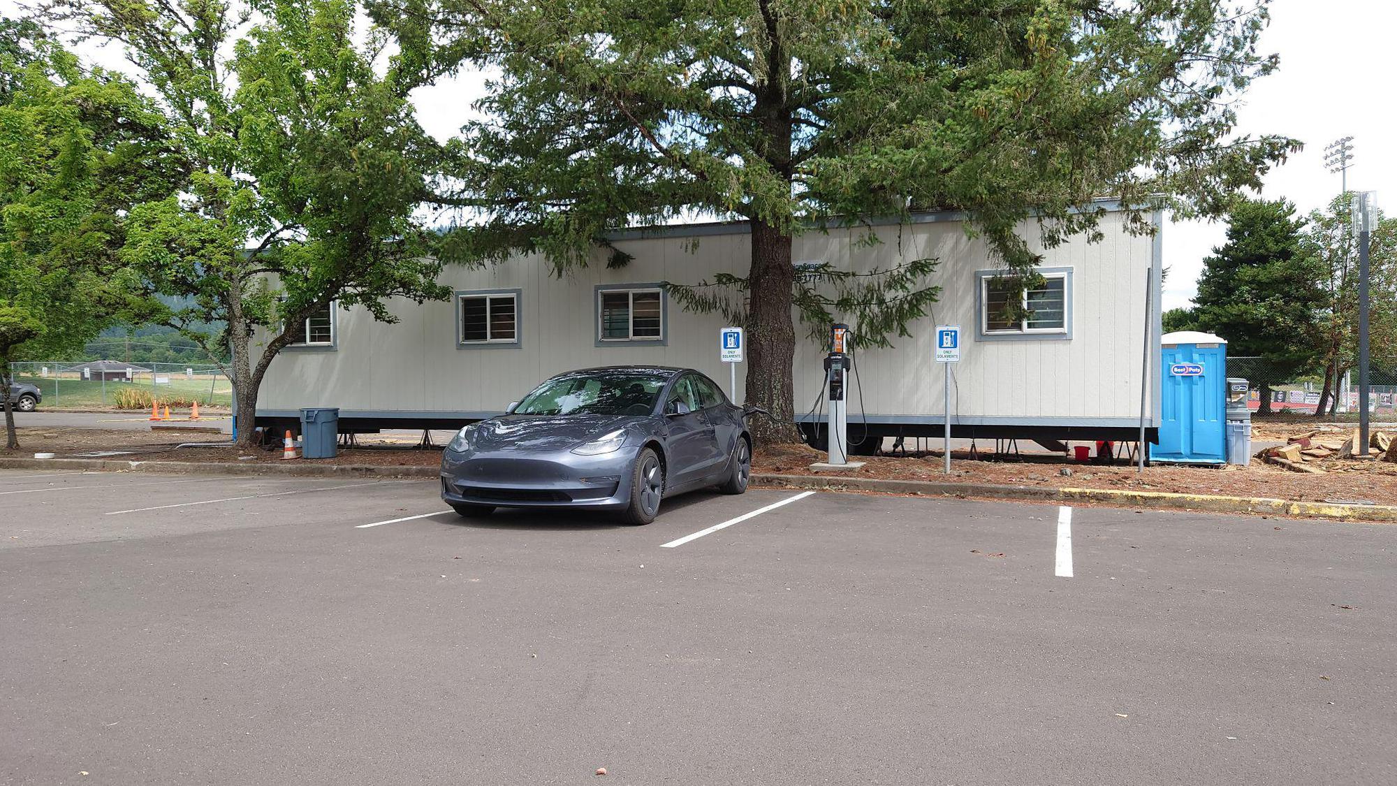 Crescent Valley High School | Corvallis, OR | EV Station