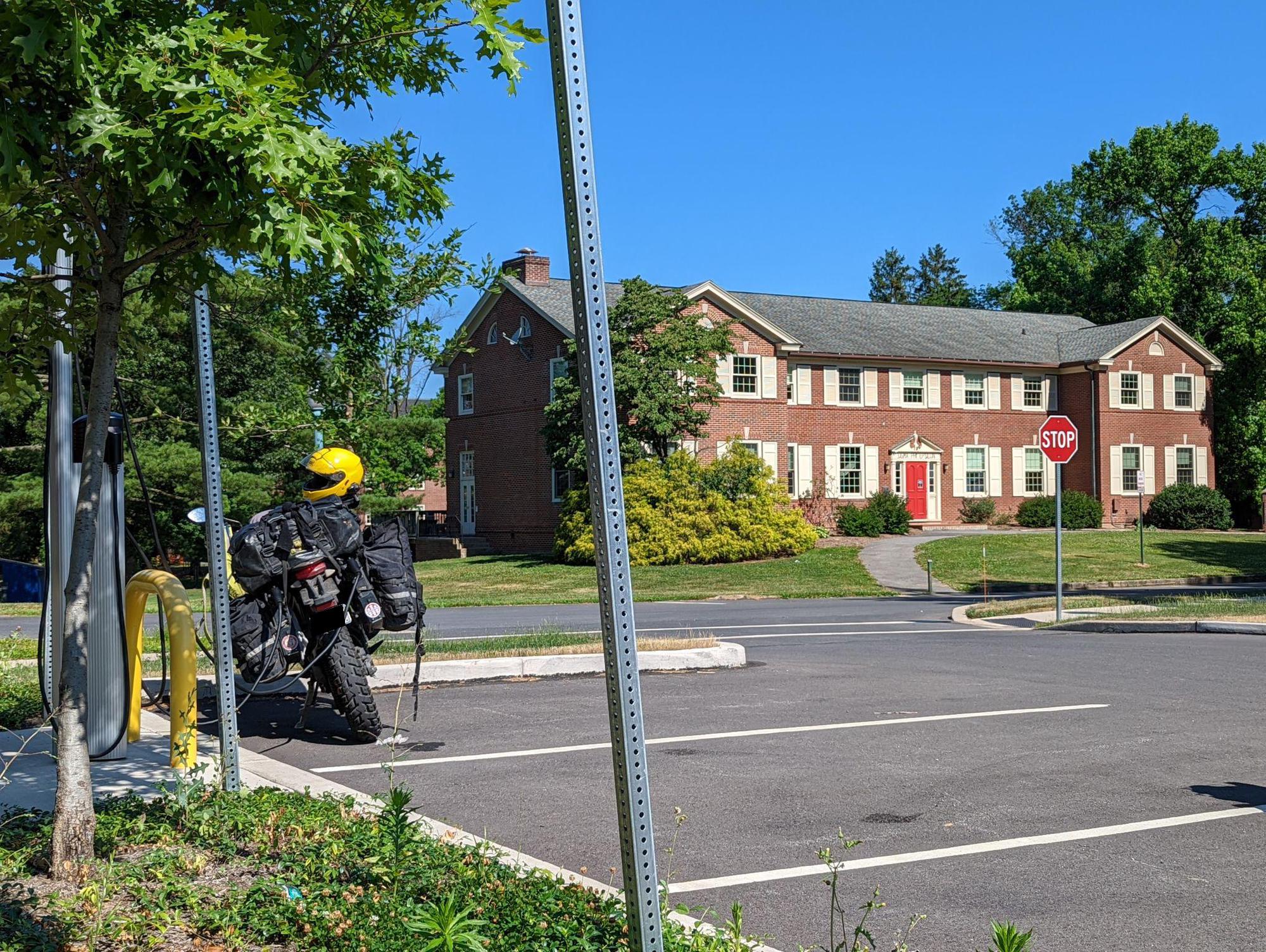 Bucknell University - Holmes Hall | Lewisburg, PA | EV Station
