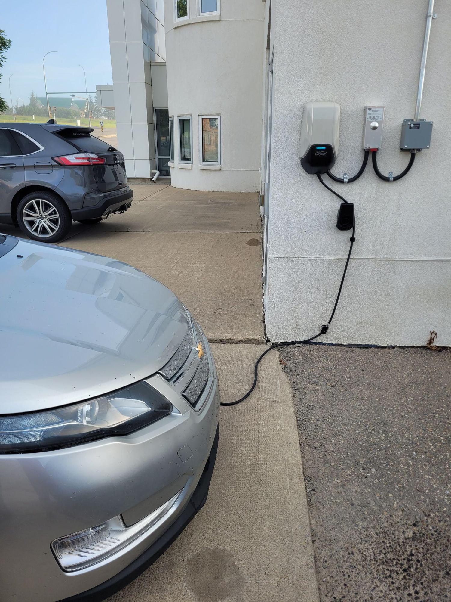 CSL Ford Sales - Service | Cardston, AB | EV Station