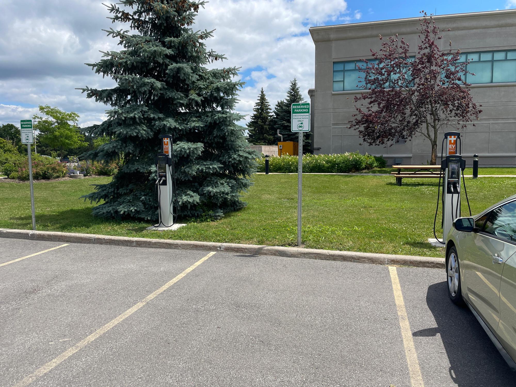 Cisco Systems | Ottawa, ON | EV Station