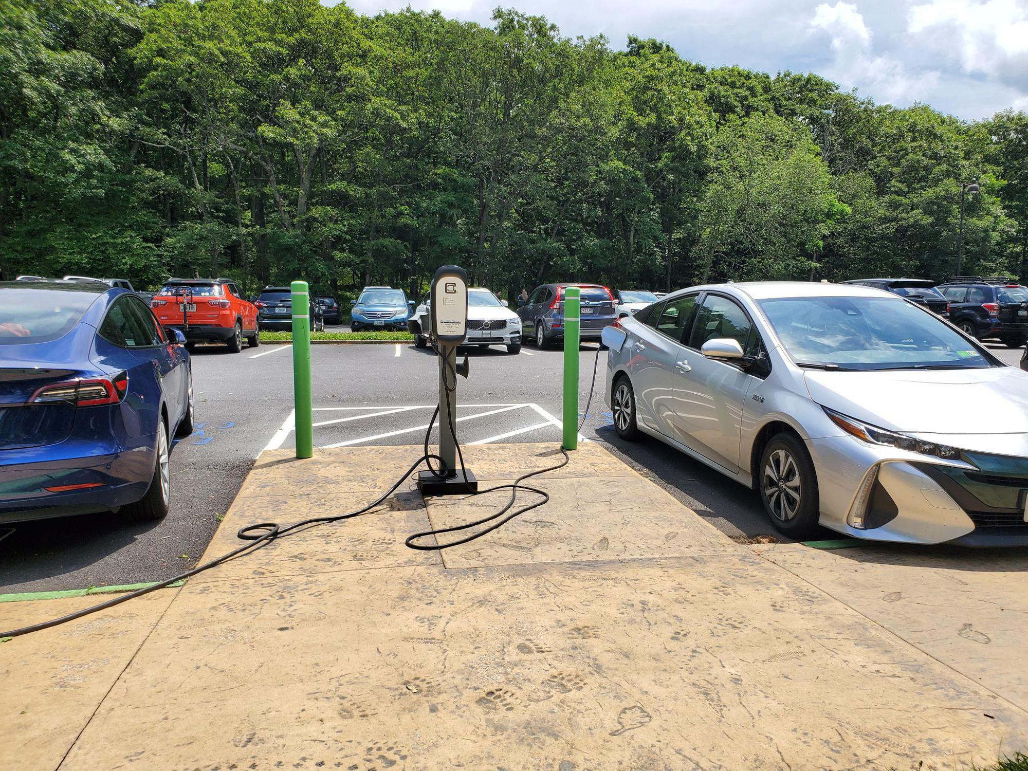 Skyland | Luray, VA | EV Station