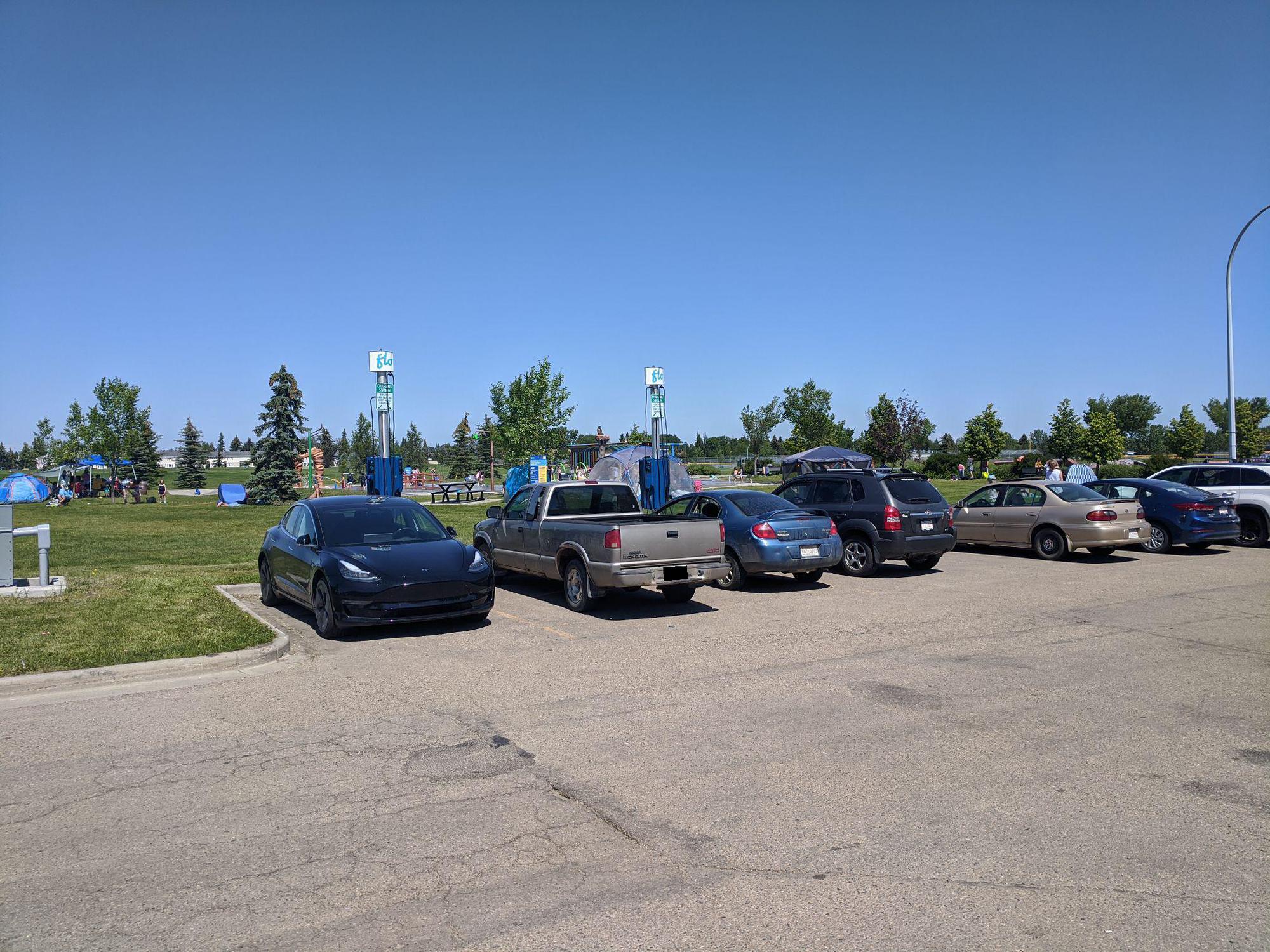 Callingwood Arena | Edmonton, AB | EV Station