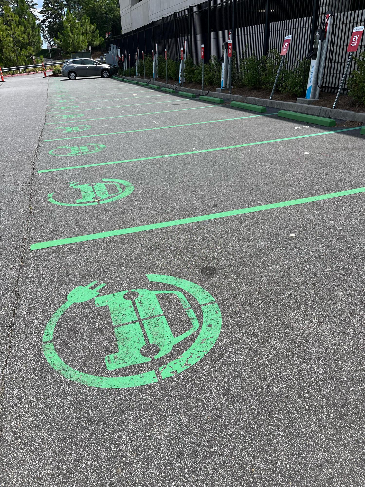 The Battery Atlanta - Delta Deck Outside | Atlanta, GA | EV Station