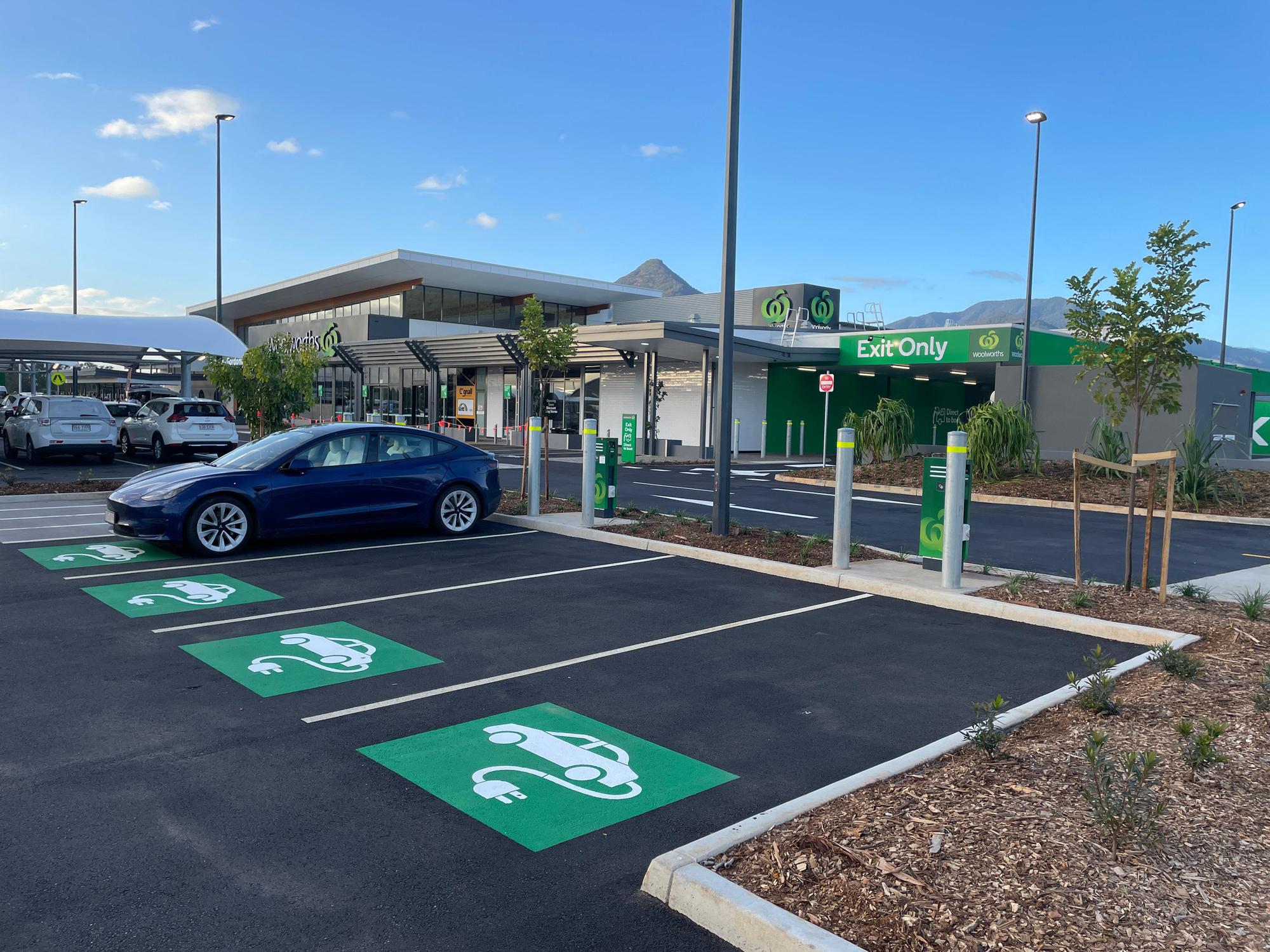Woolworths Gordonvale West | Gordonvale, QLD | EV Station