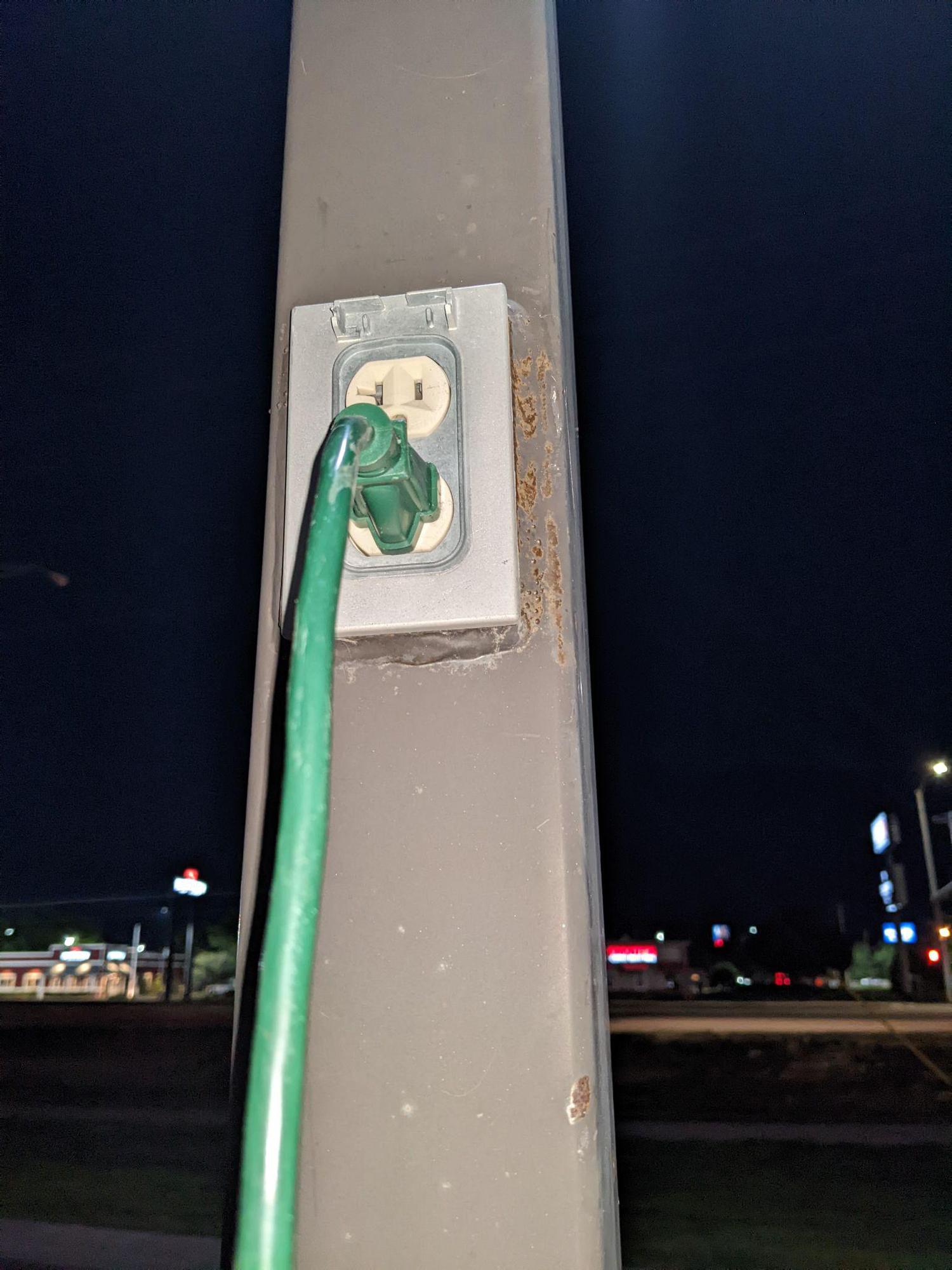 AmericInn by Wyndham Kearney | Kearney, NE | EV Station