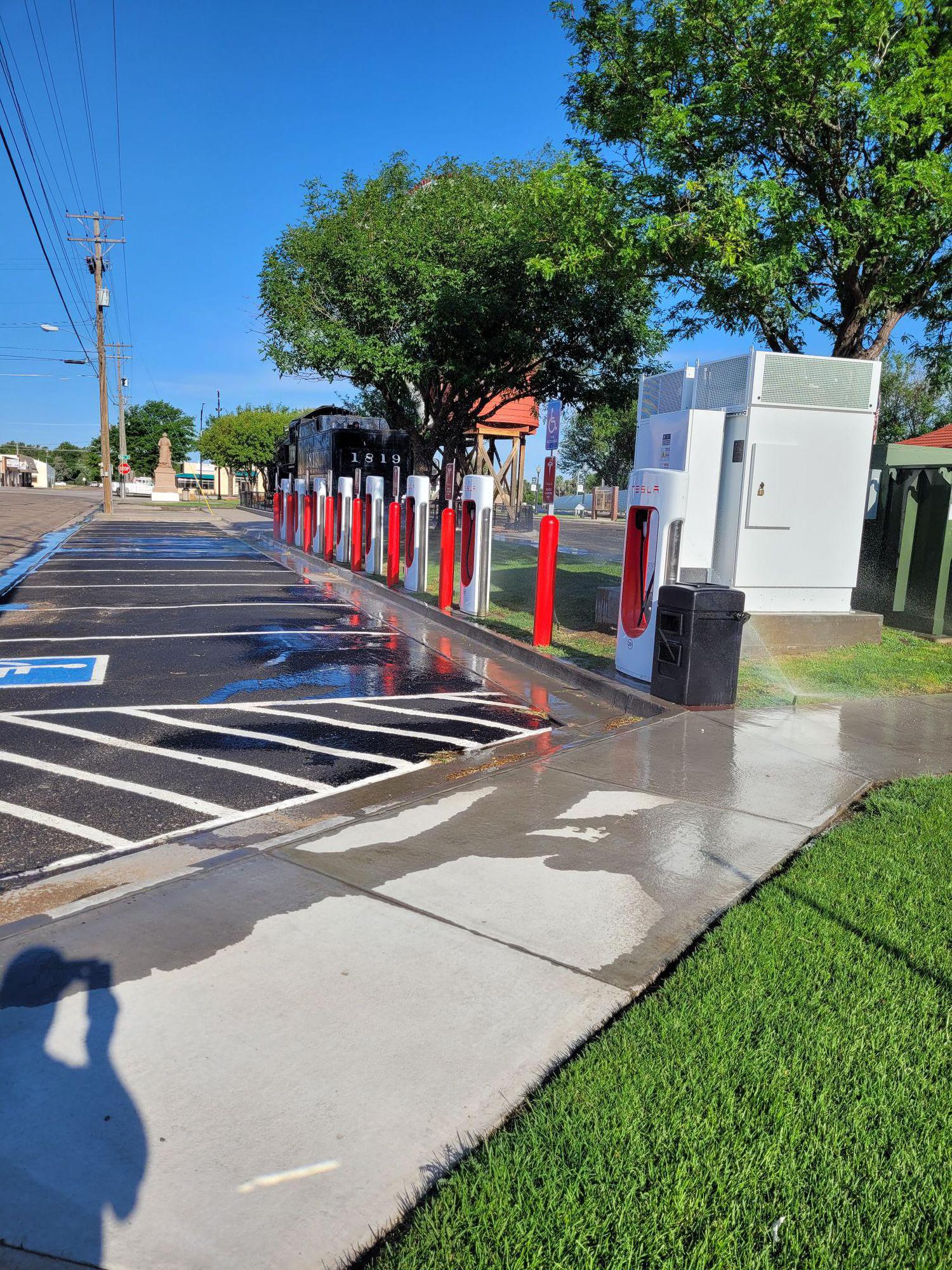 Colorado Welcome Center (2) | Lamar, CO | EV Station