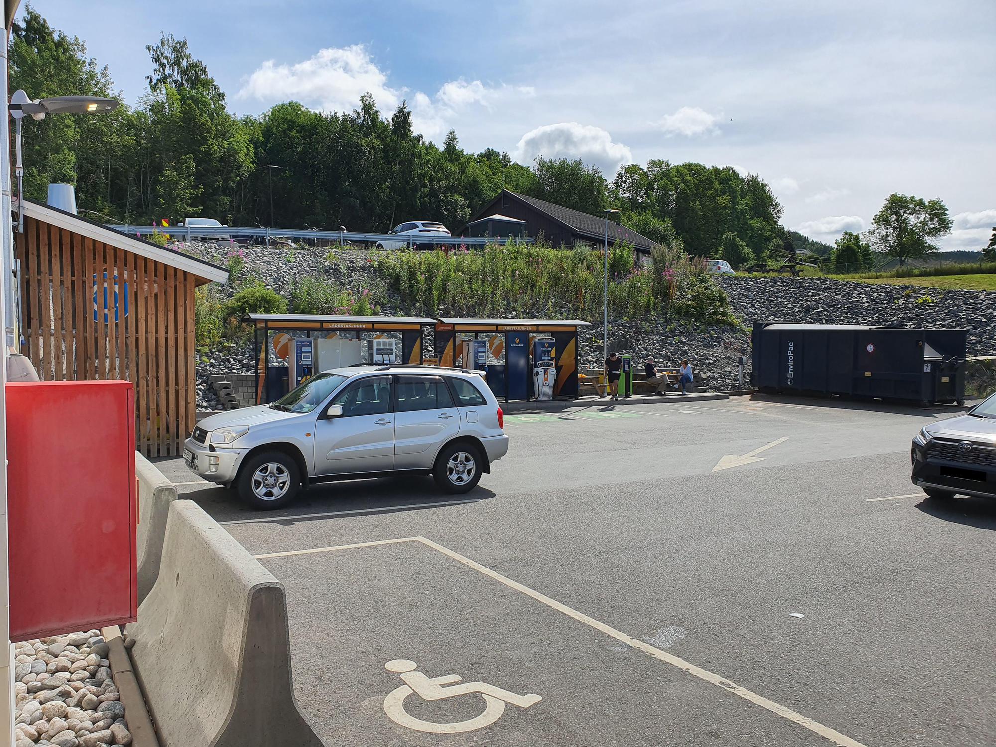 Shell Espa Bolleland | E6 320, 2338 Espa, Norway | EV Station