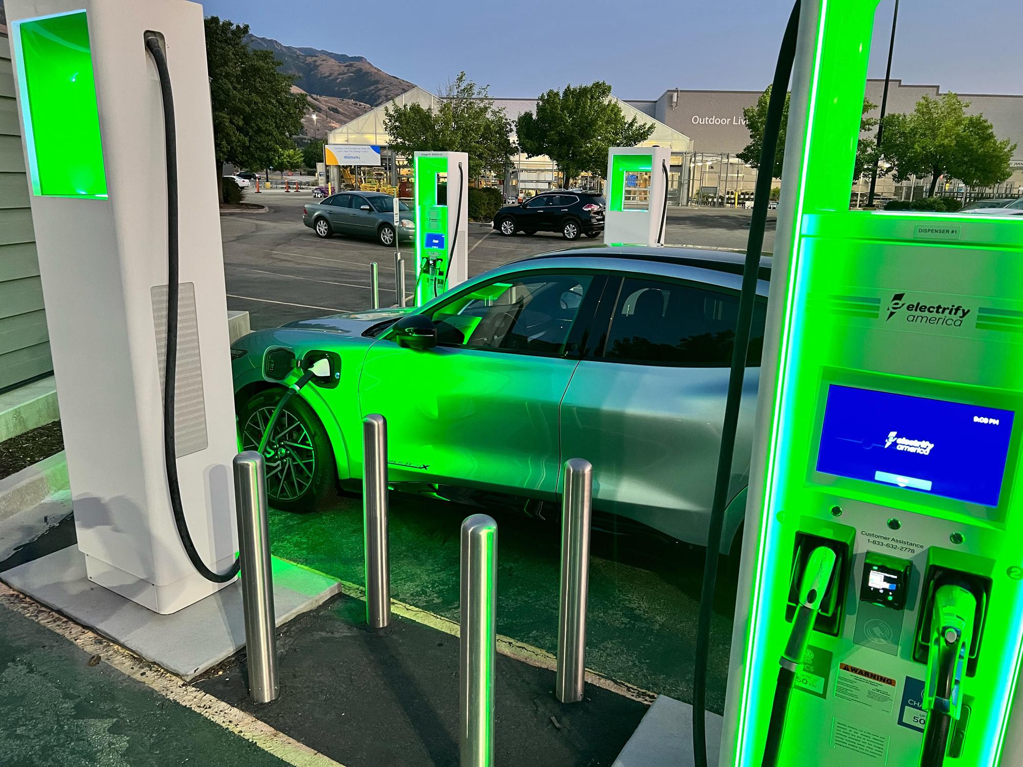 Walmart Supercenter | Perry, UT | EV Station