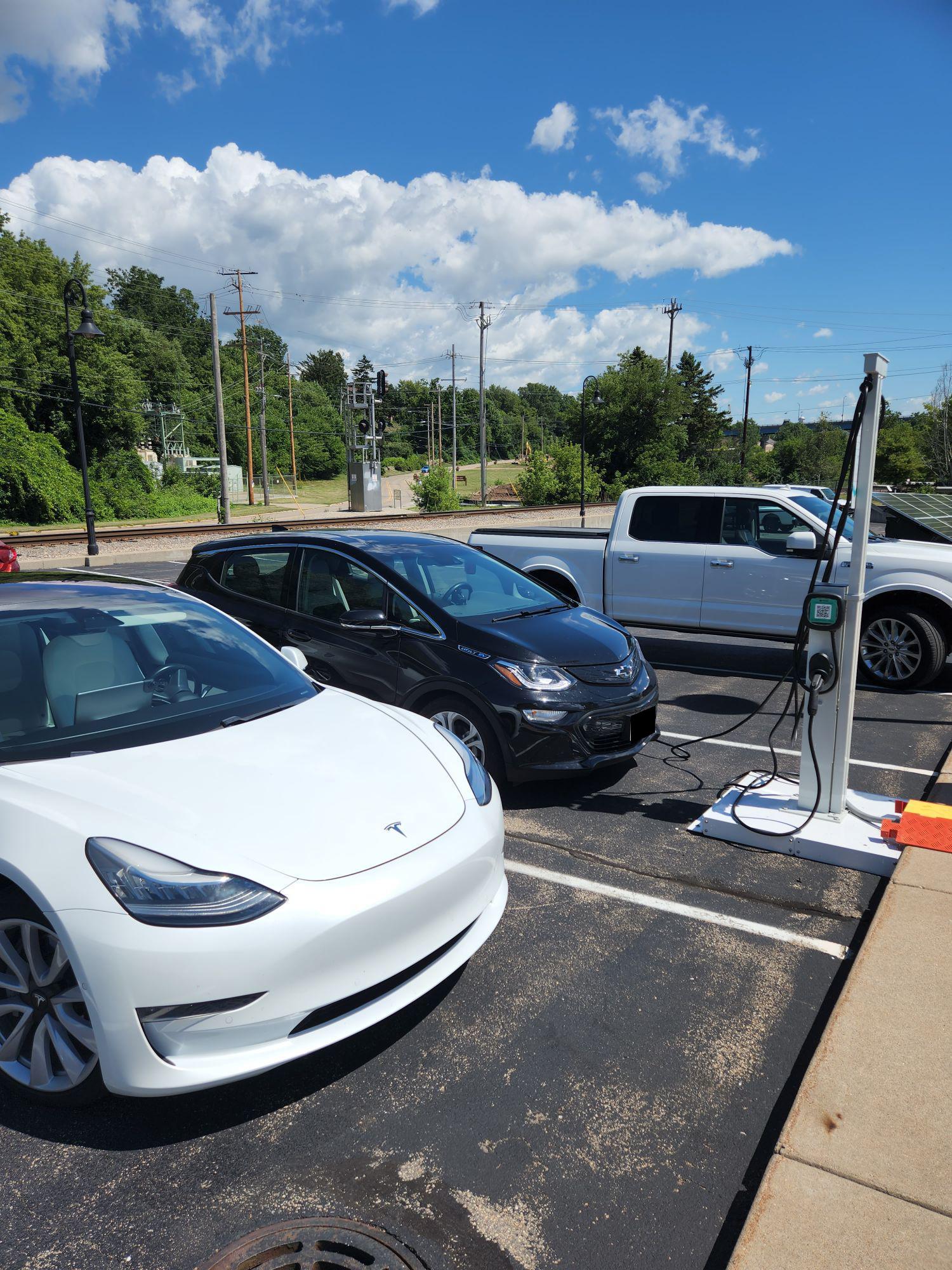 Paper Discovery Center | Appleton, WI | EV Station