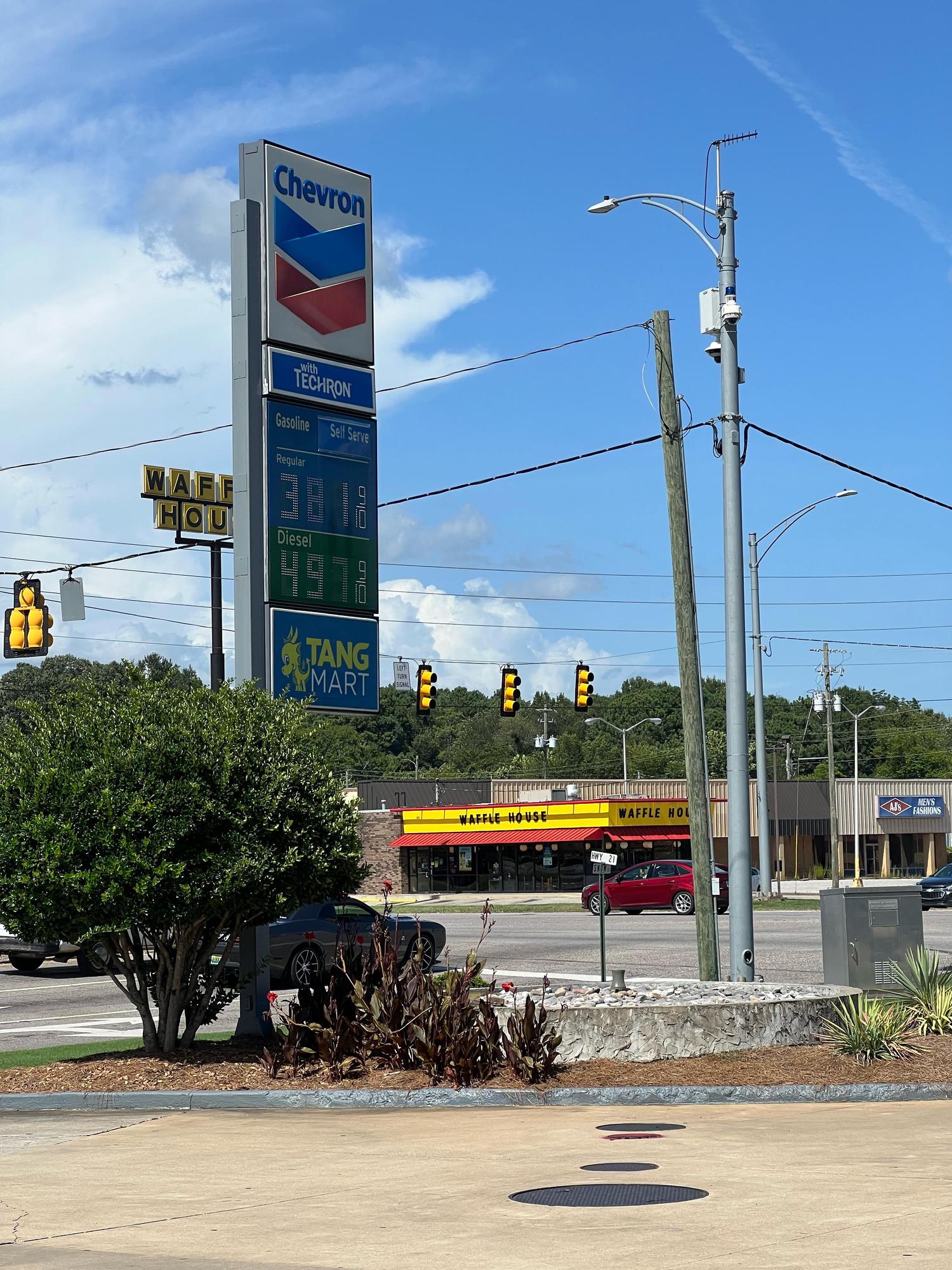 Tang Mart / Chevron | Oxford, AL | EV Station
