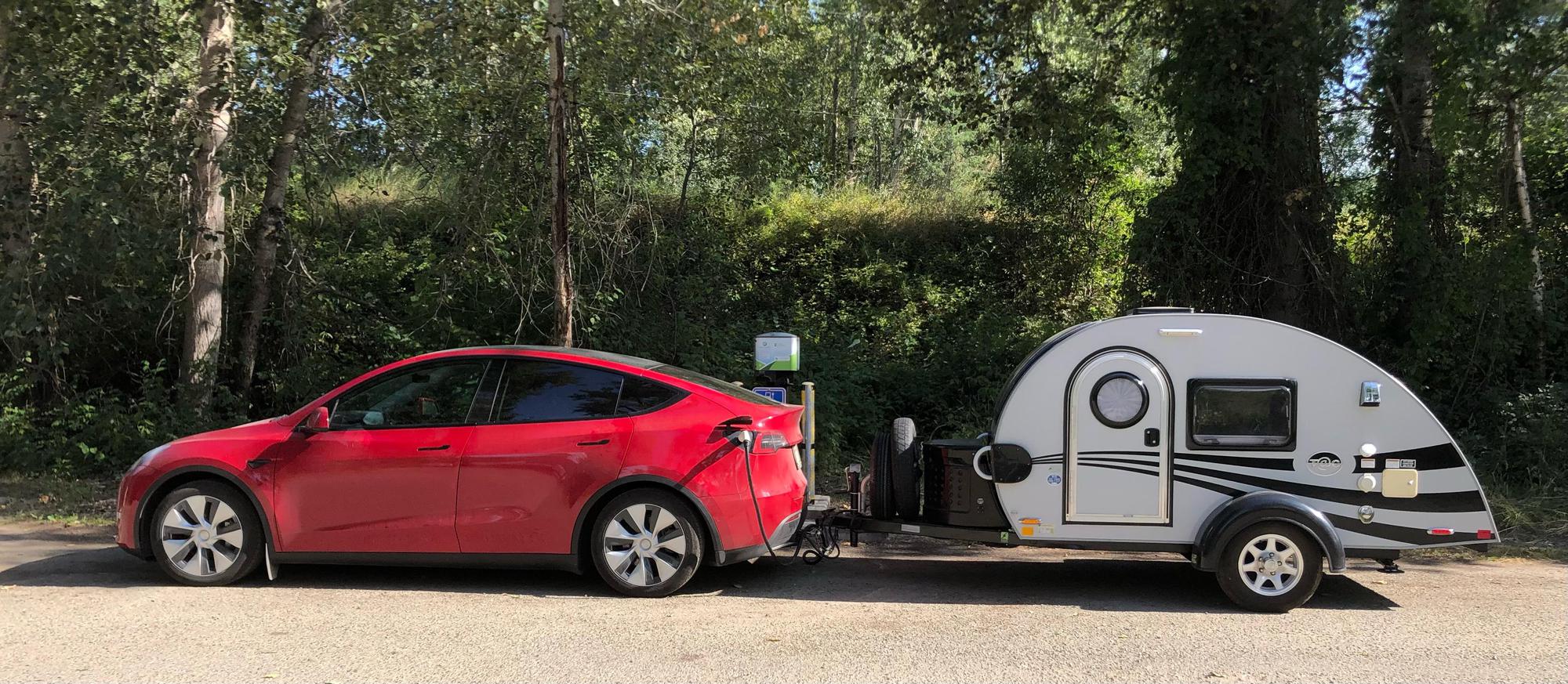 Little Fort Rest Area | Little Fort, BC | EV Station