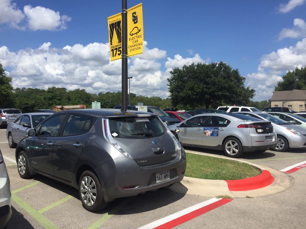 Southwestern University Office of Admission Parking Lot | Georgetown ...