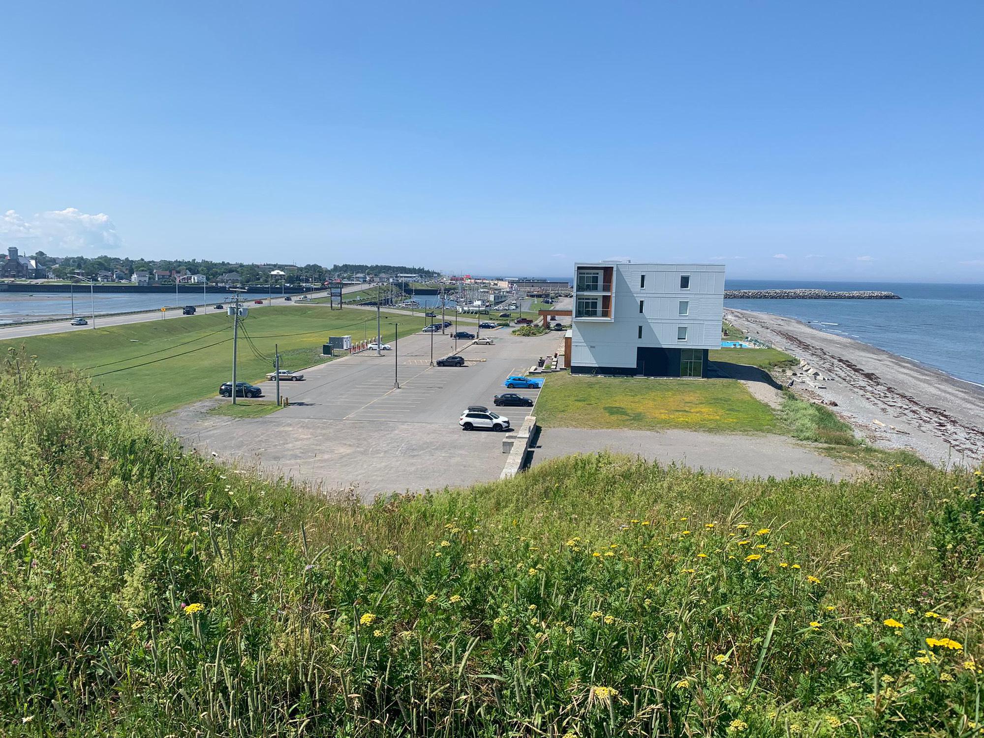 Hôtel Riôtel Matane (2) | Matane, QC | EV Station