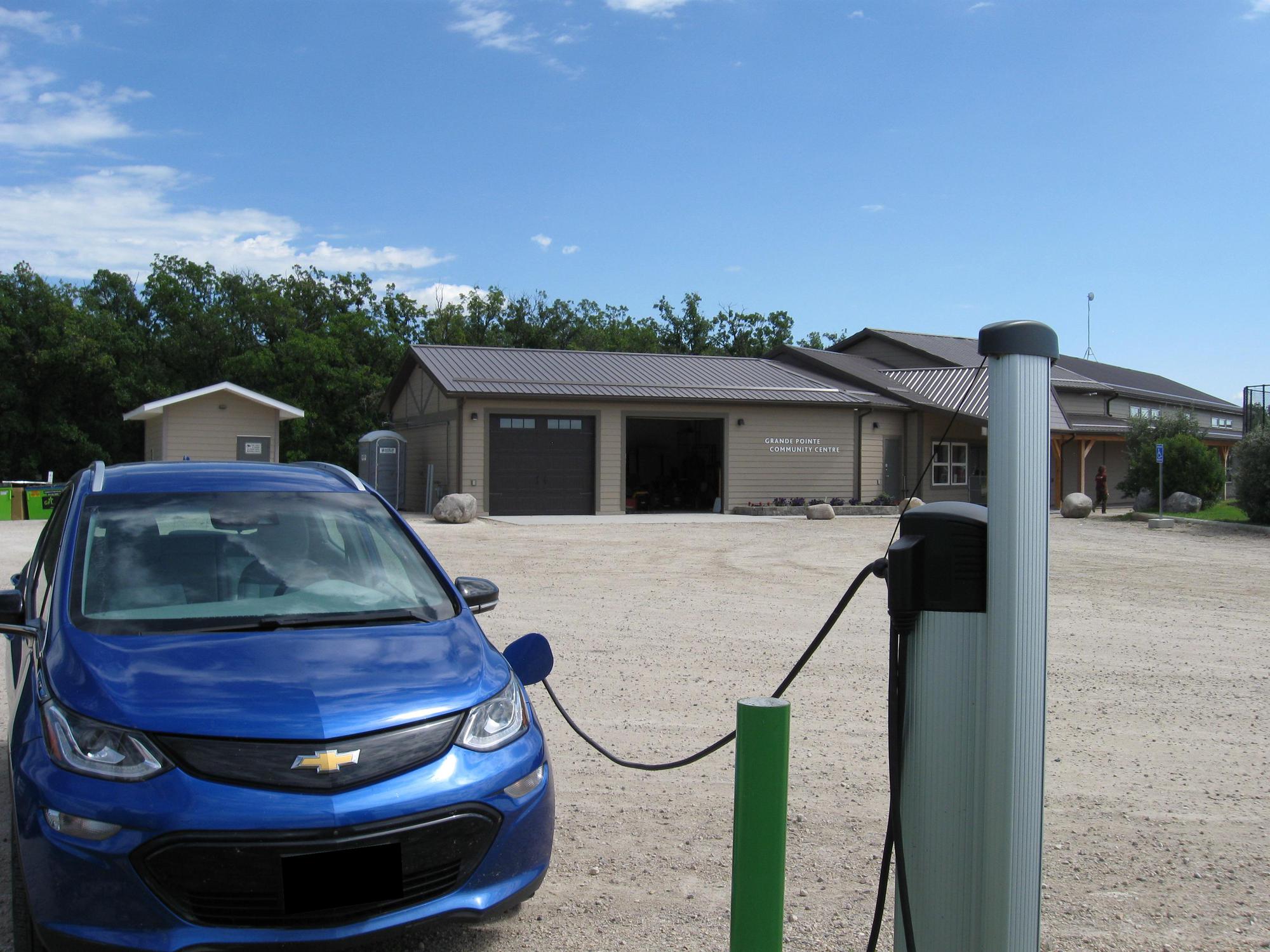 Grande Pointe Park | Grande Pointe, MB | EV Station