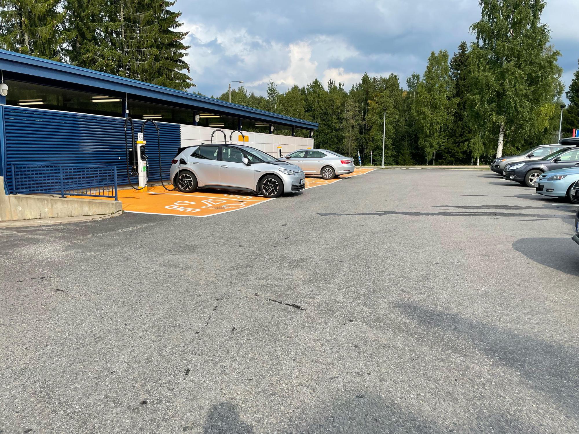 ABC-Lataus S-Market Vuokatti | Katinkullantie 1, 88610 Sotkamo, Suomi ...