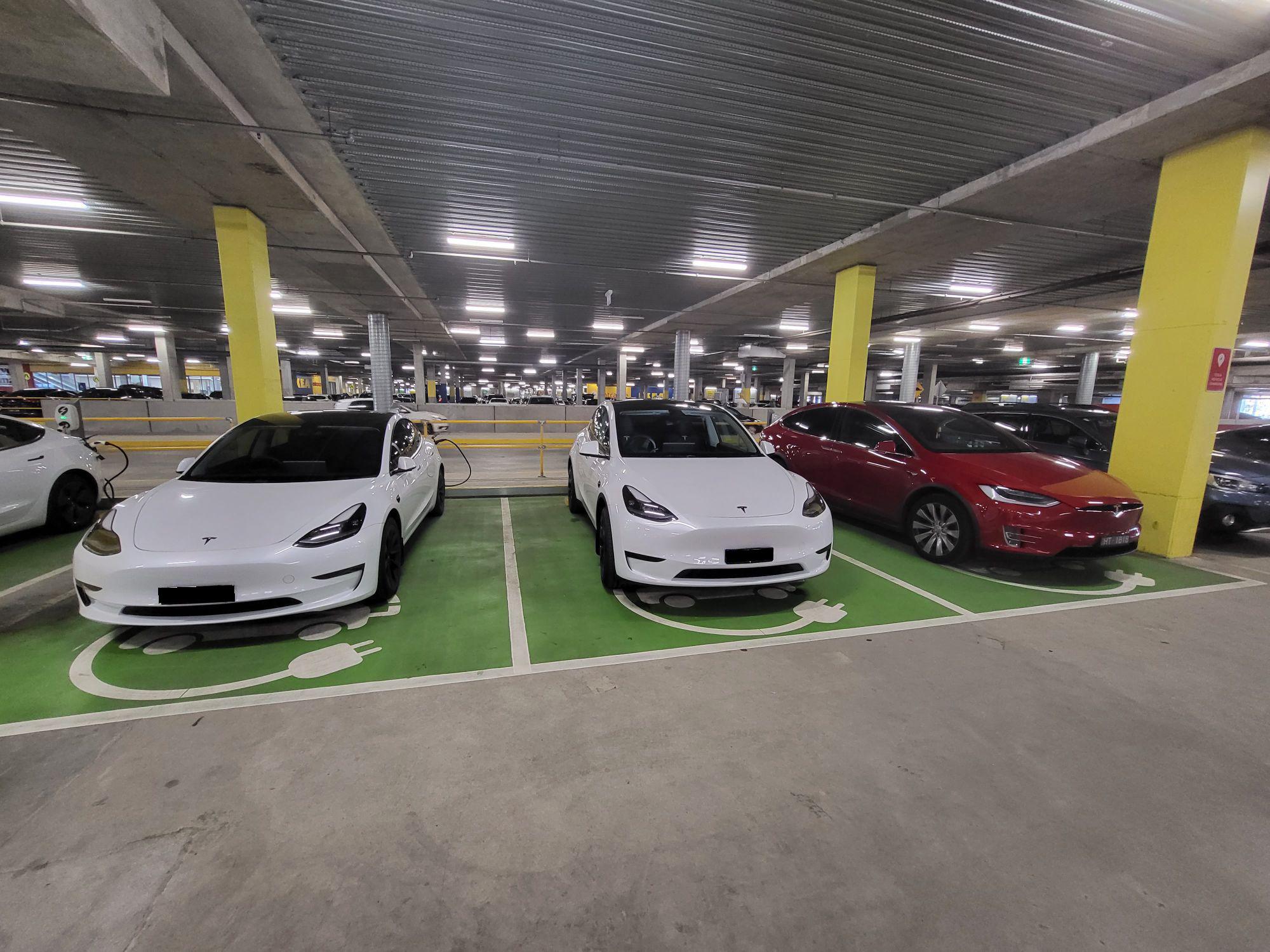 Springvale Homemaker Centre - Car Wash | Springvale, VIC | EV Station