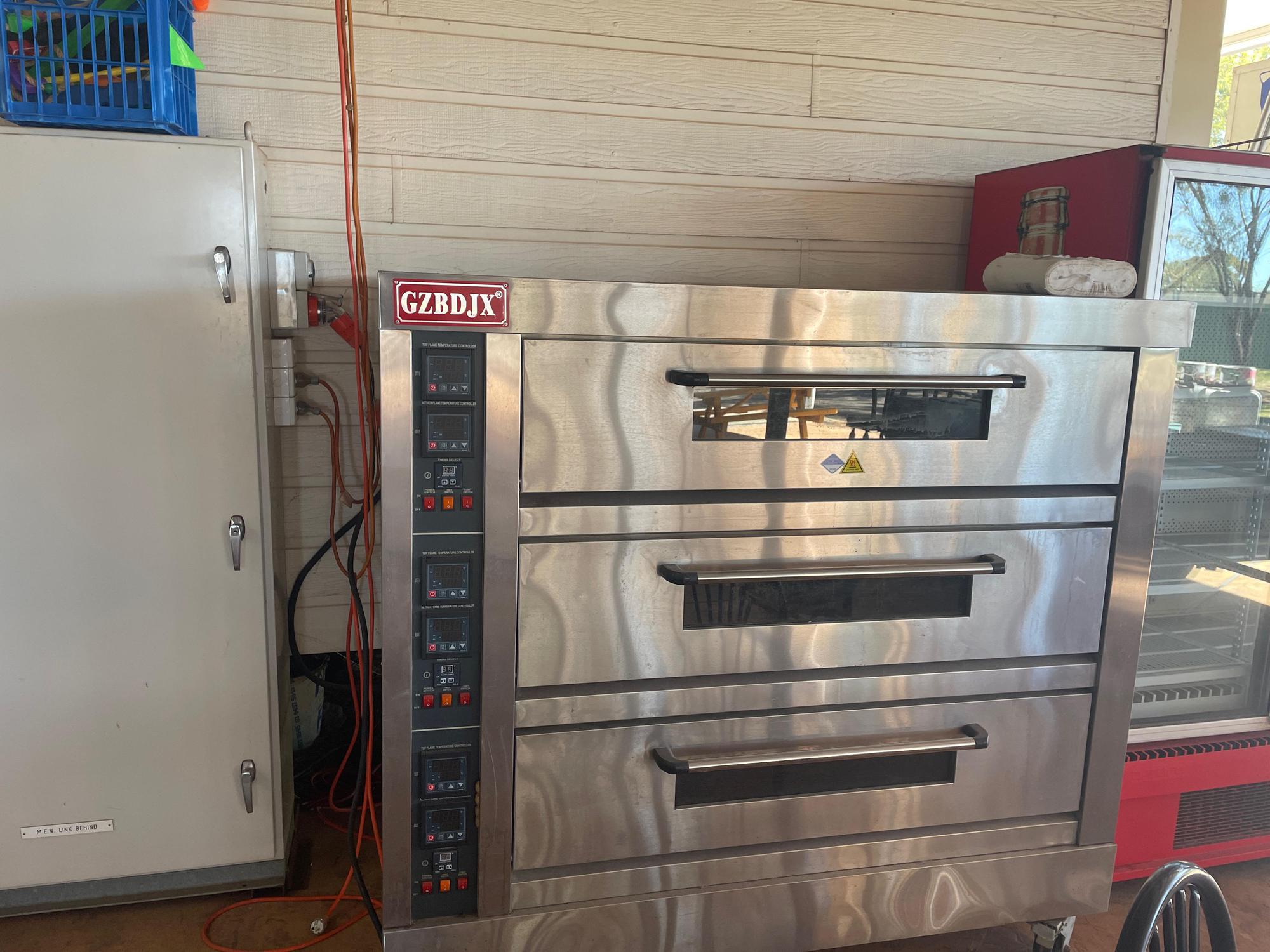 Roma Gun Club Caravan and Camping | Roma, QLD | EV Station