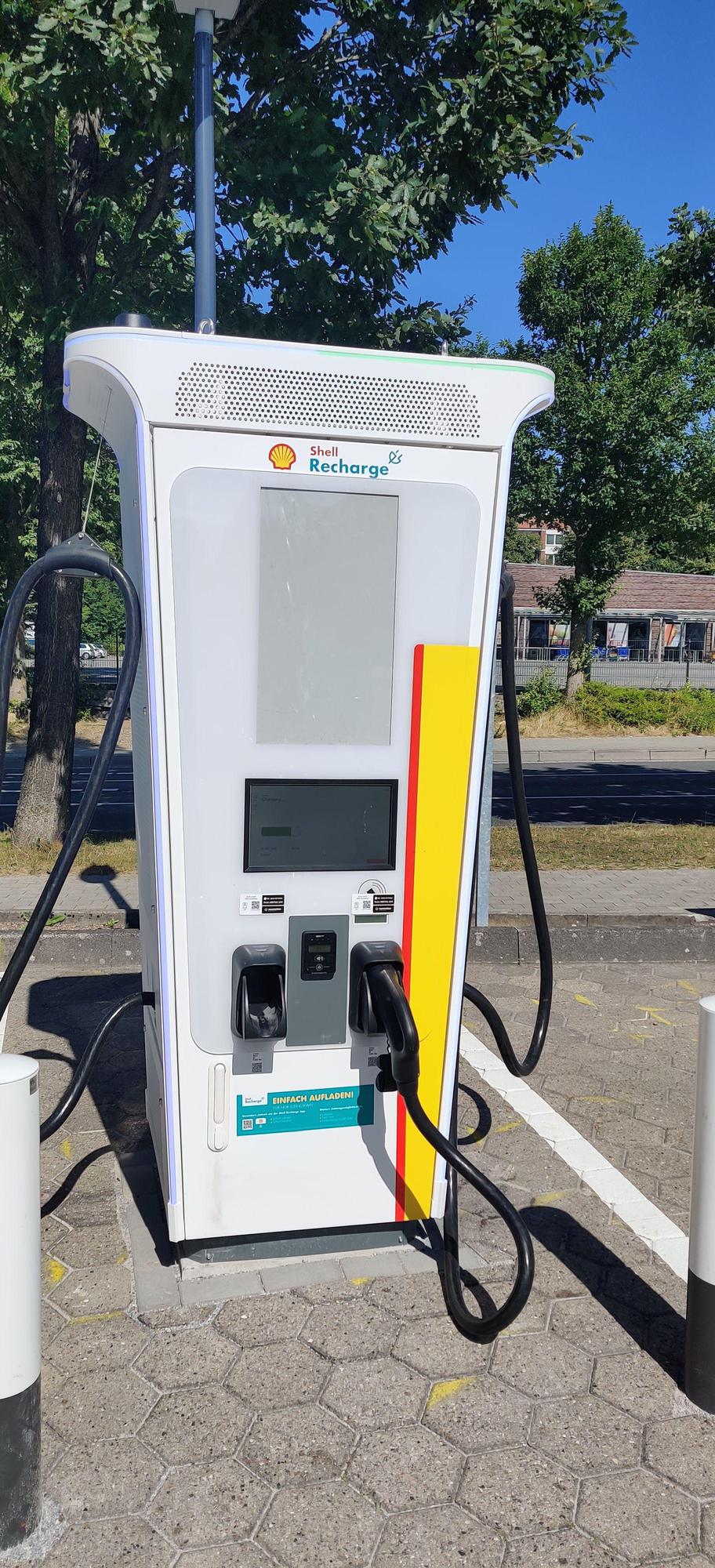 Shell Recharge | FL, SH | EV Station