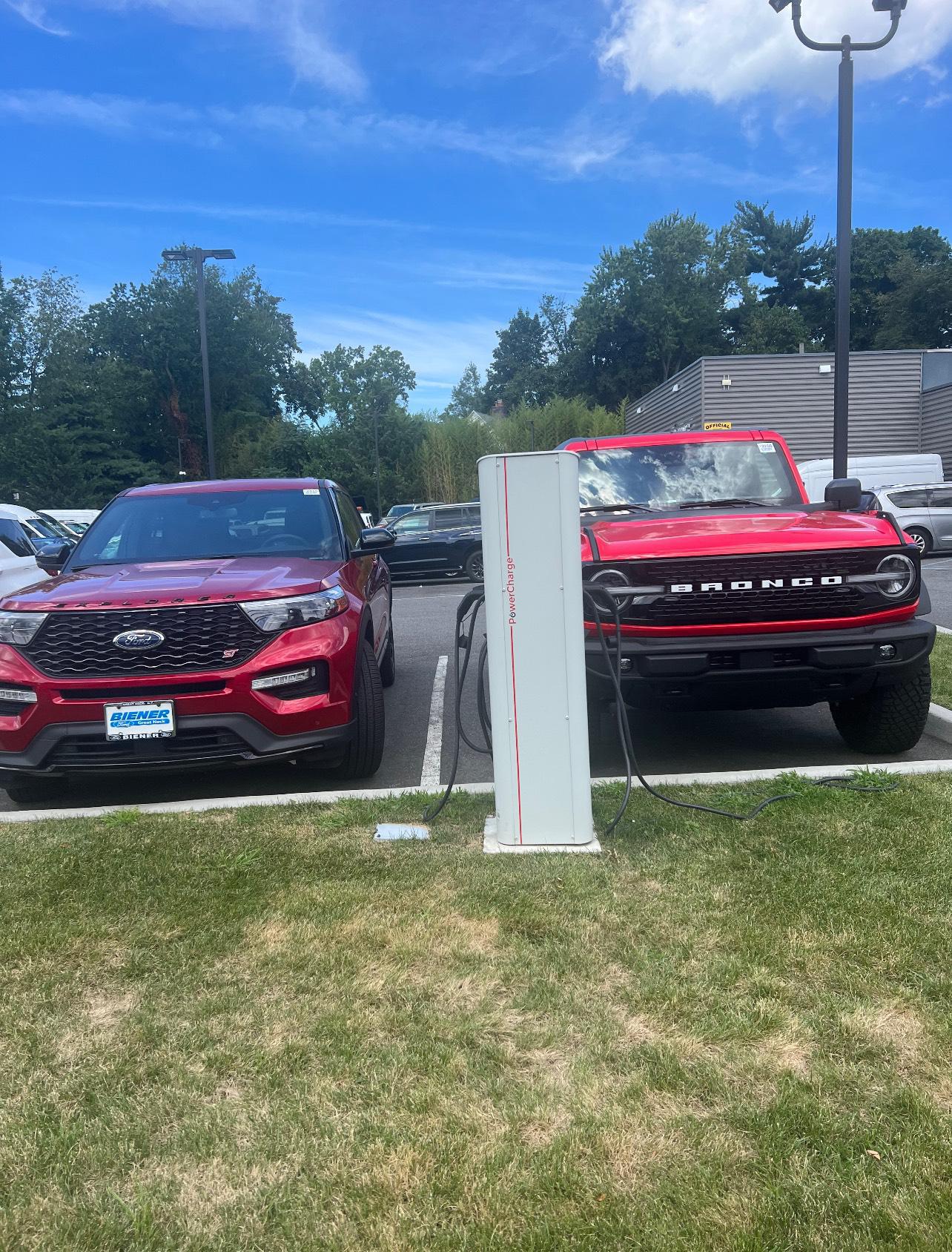 Biener Ford | Great Neck, NY | EV Station