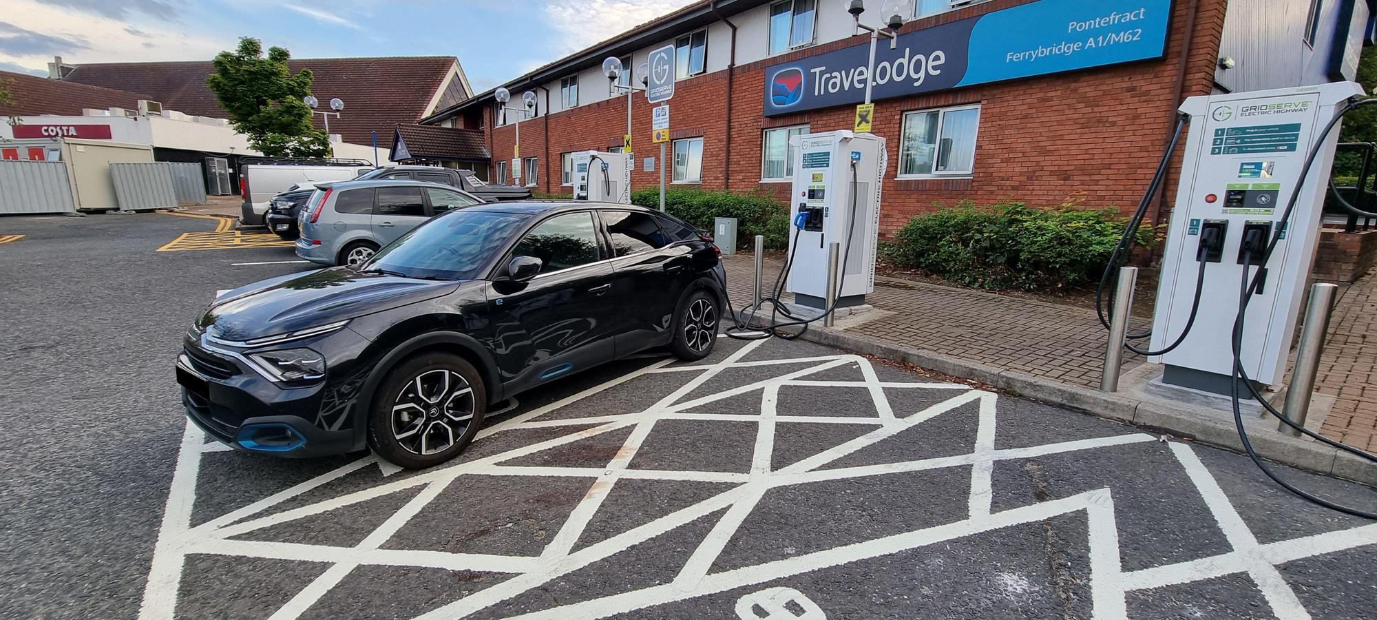 Moto Ferrybridge (1) | Moto Services, M62 Motorway Jct 33 / A1(M ...