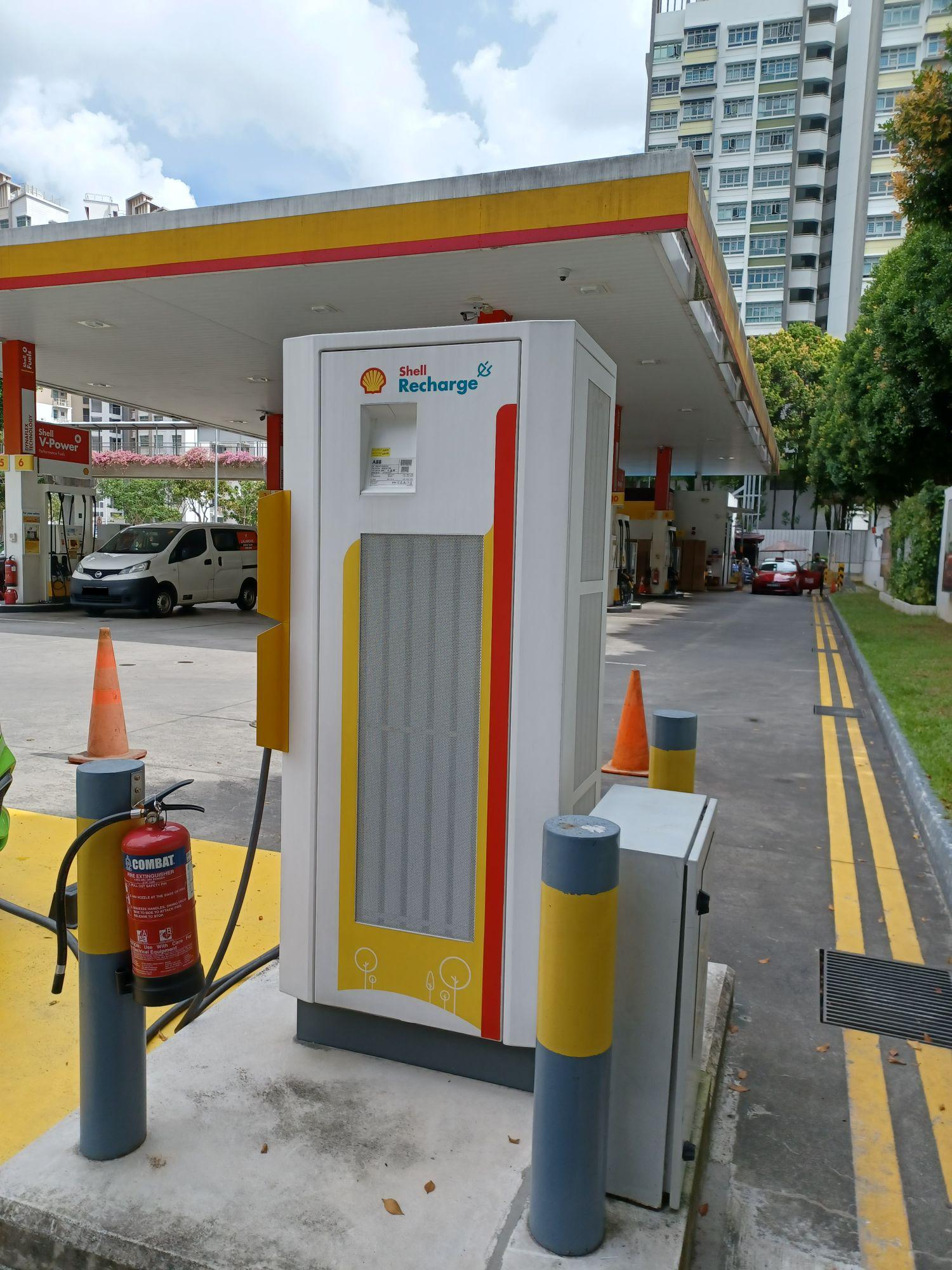 Shell Punggol | 821 Punggol Rd, Singapore 829169 | EV Station