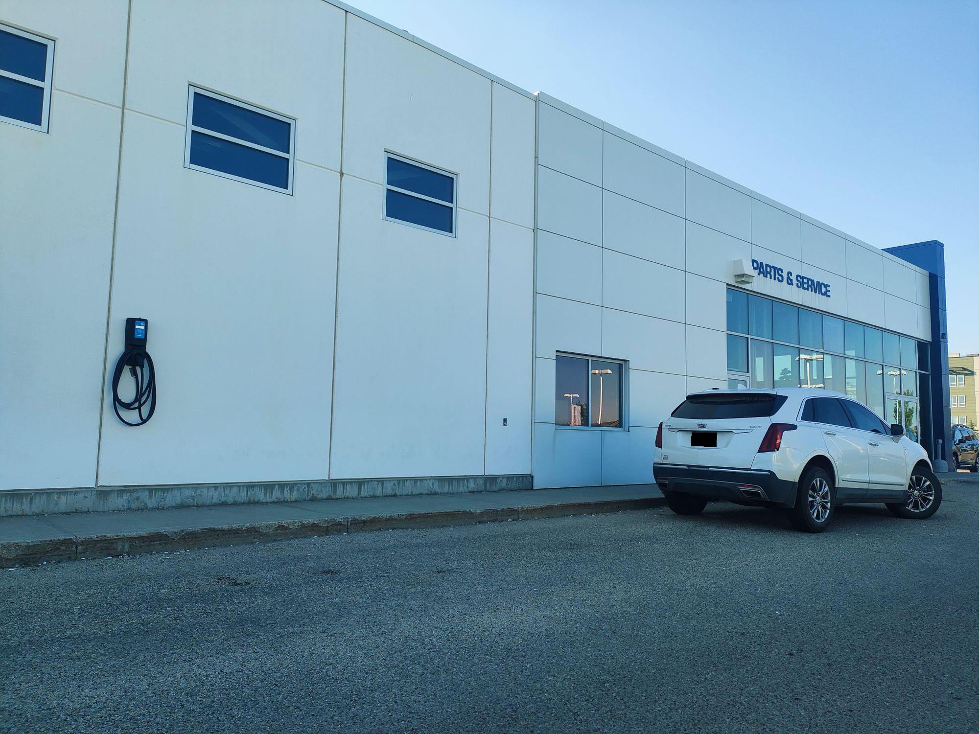 Grande Prairie Subaru | Grande Prairie, AB | EV Station