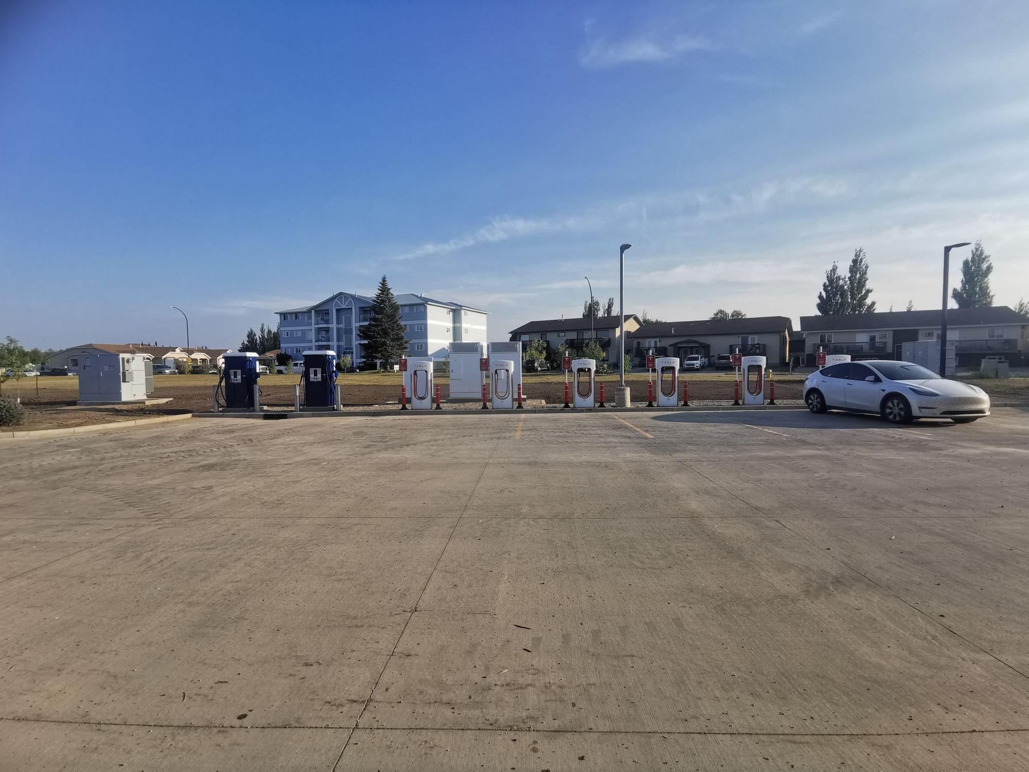 Market Mall (1) | Estevan, SK | EV Station