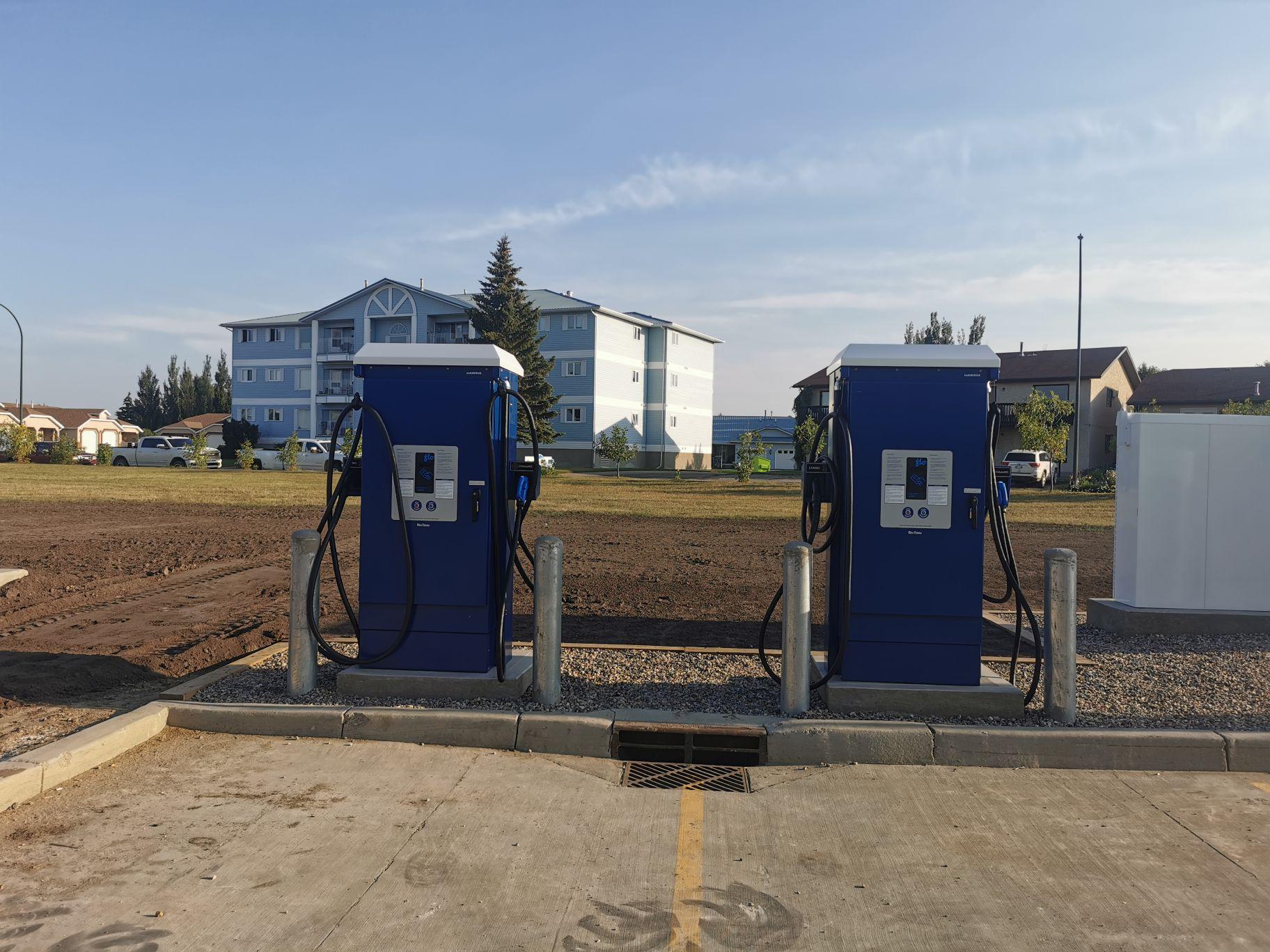 Market Mall (2) | Estevan, SK | EV Station