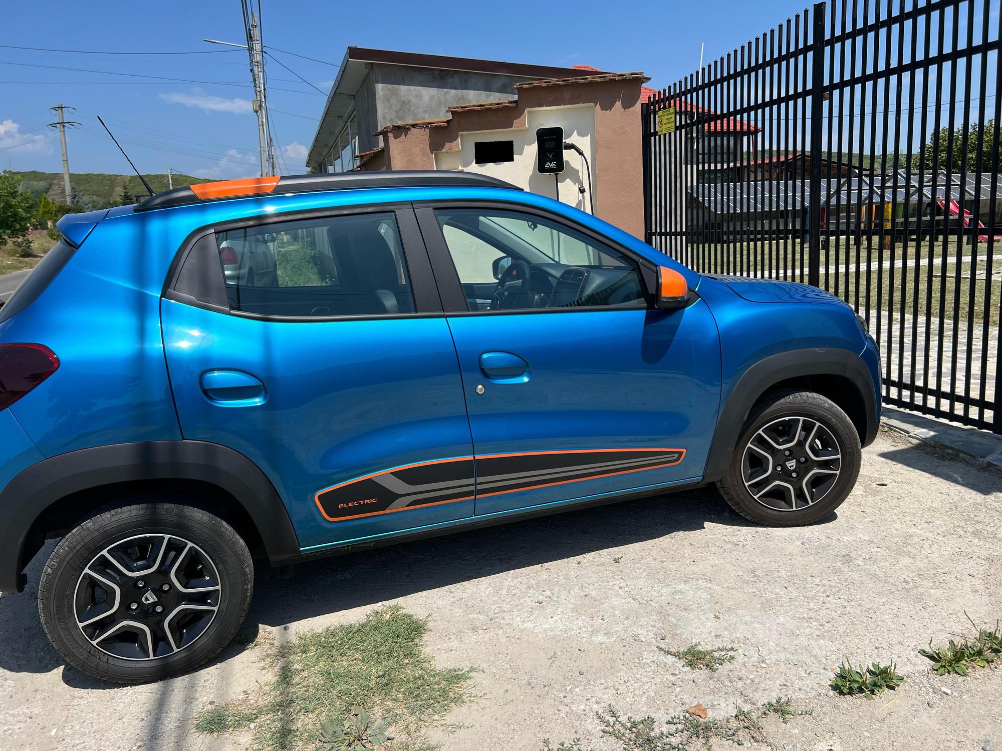 Robert Ropotan | Viforâta, DB | EV Station