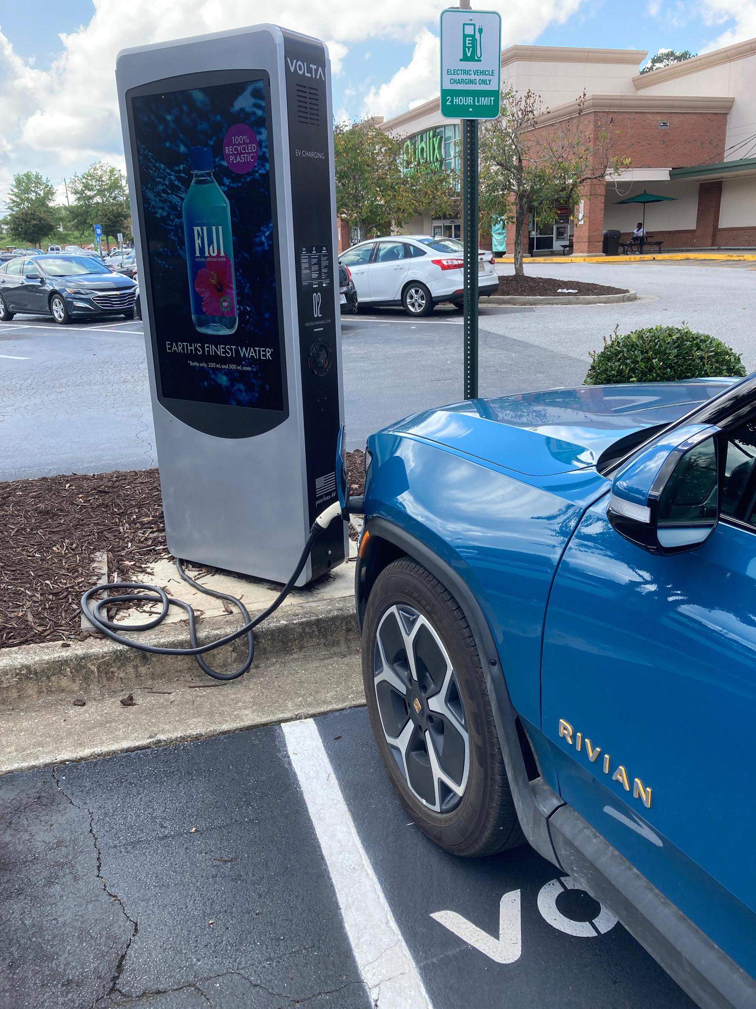 Paradise Crossing | Lithia Springs, GA | EV Station
