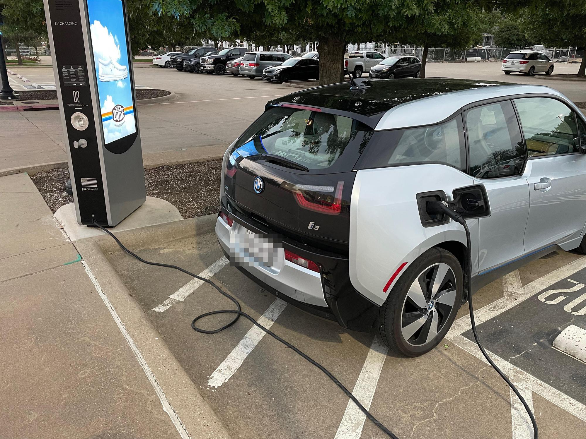 Cinemark Allen 16 & XD | Allen, TX | EV Station