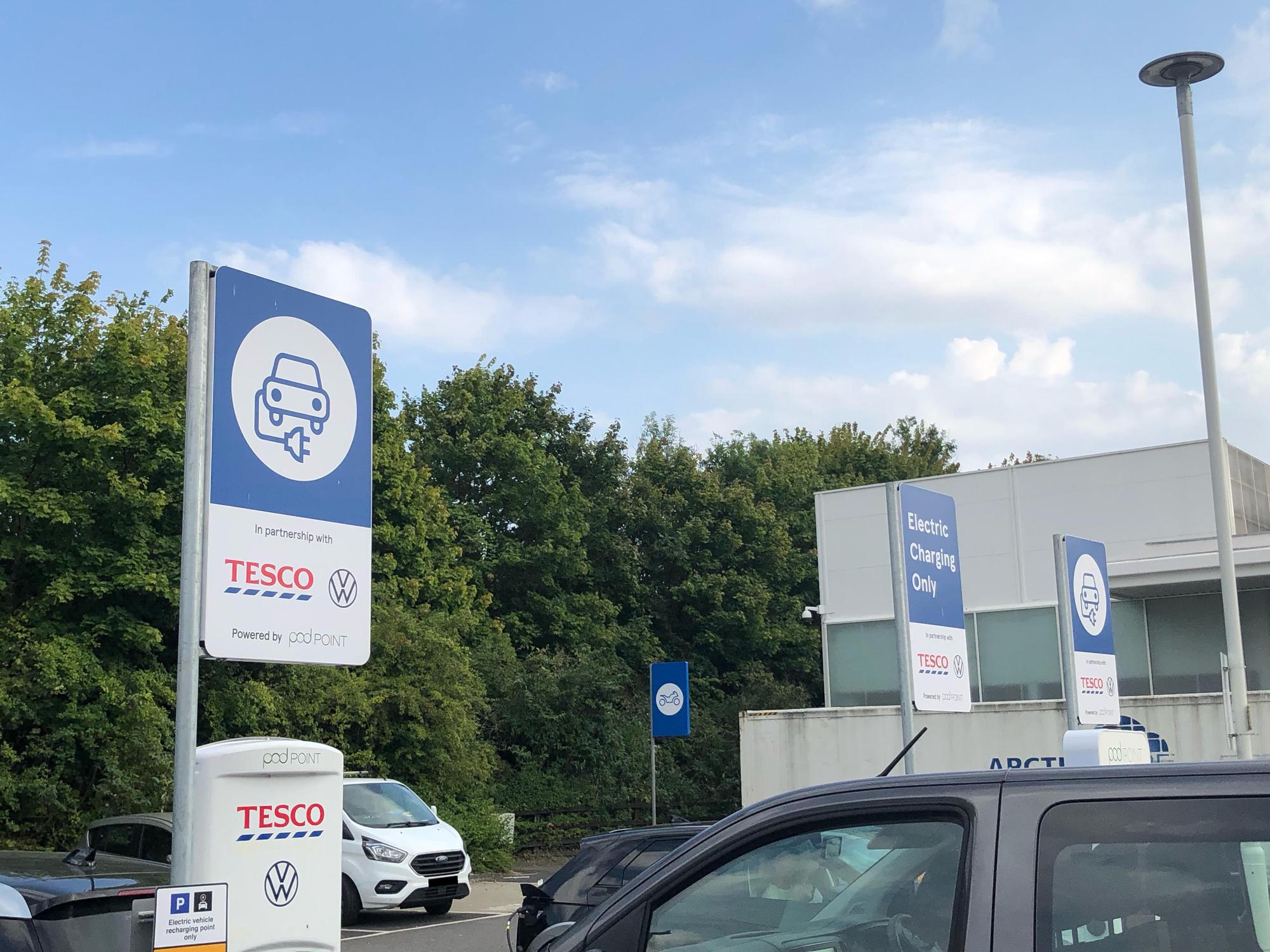 Tesco Extra Winchester | Easton Ln, Winchester, SO23 7RS, United ...