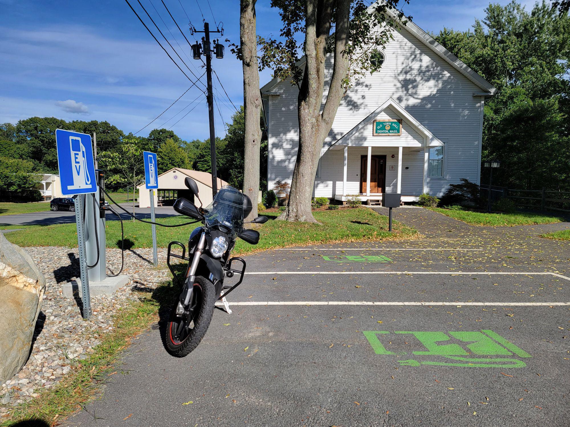 Old Town Hall | Dighton, MA | EV Station