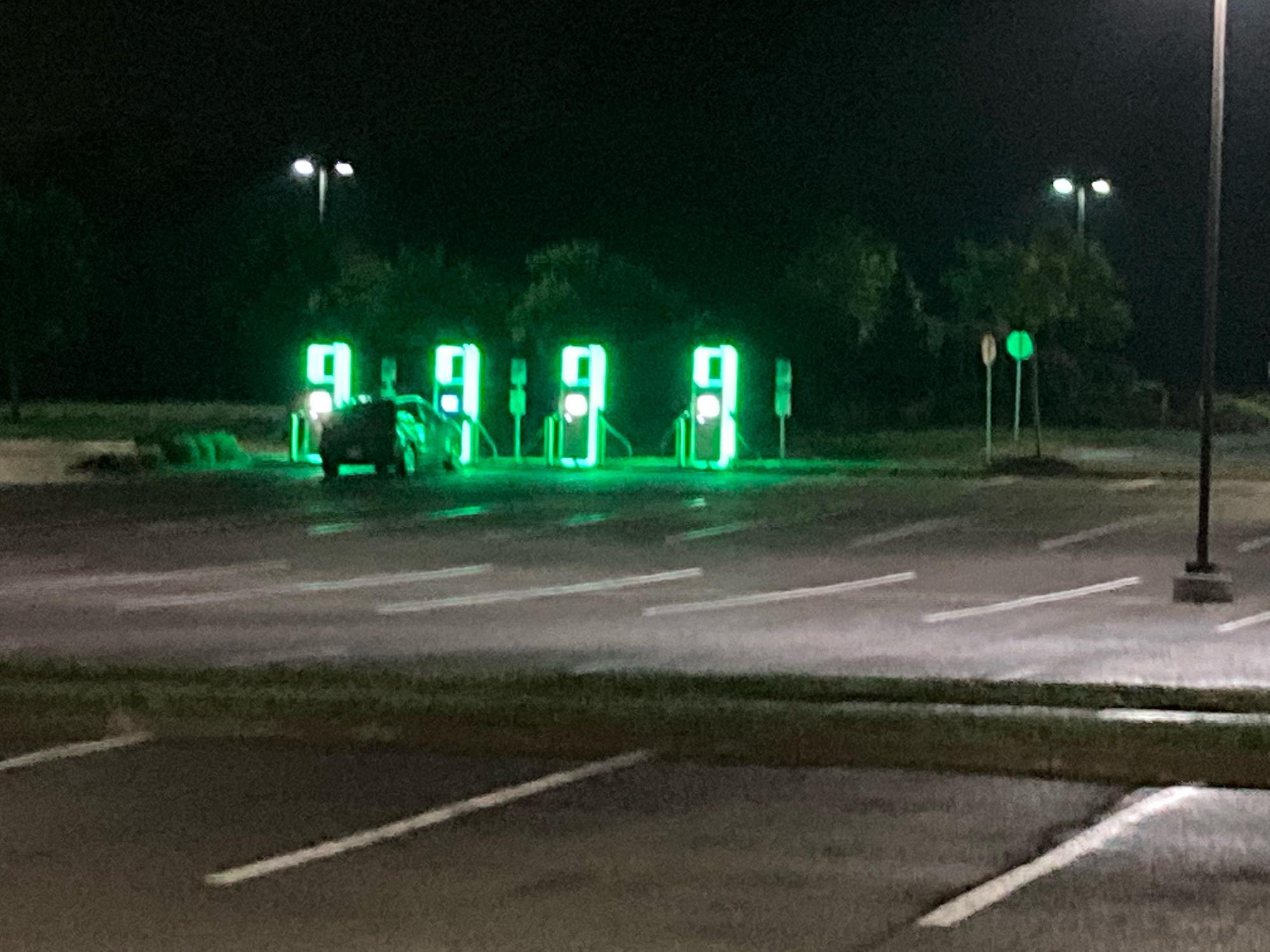 Victor Crossing | Victor, NY | EV Station