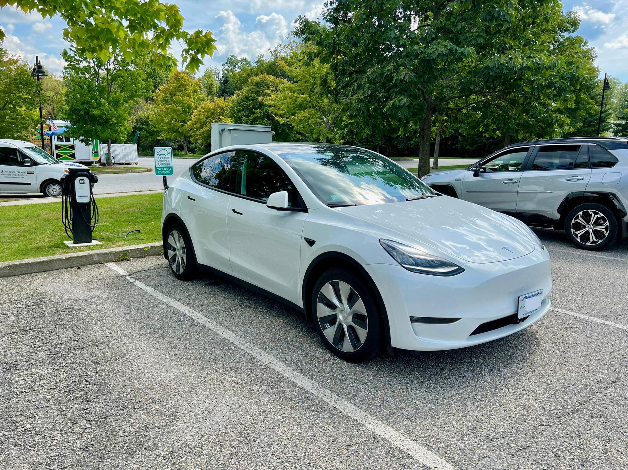Orvis | Manchester, VT | EV Station