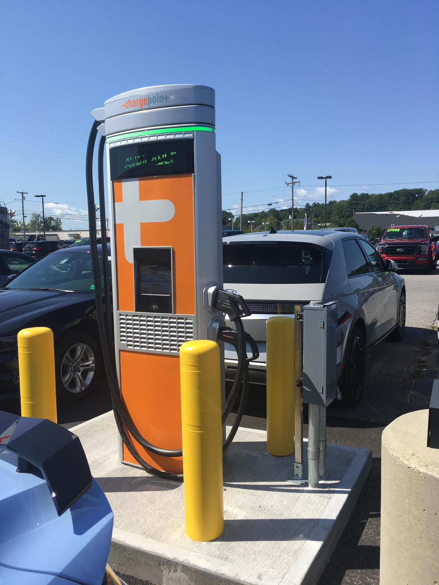 Rowe Hyundai Westbrook | Westbrook, ME | EV Station