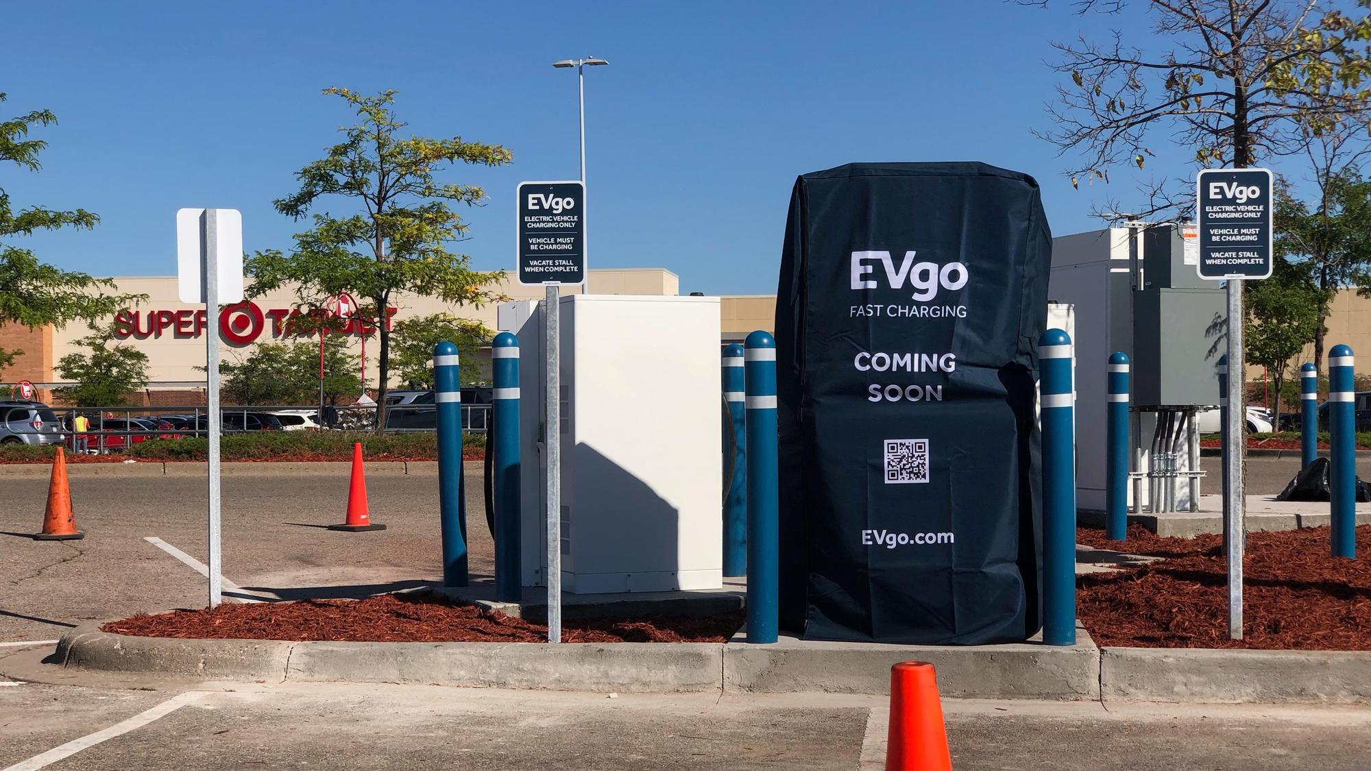 Target Roseville | Roseville, MN | EV Station