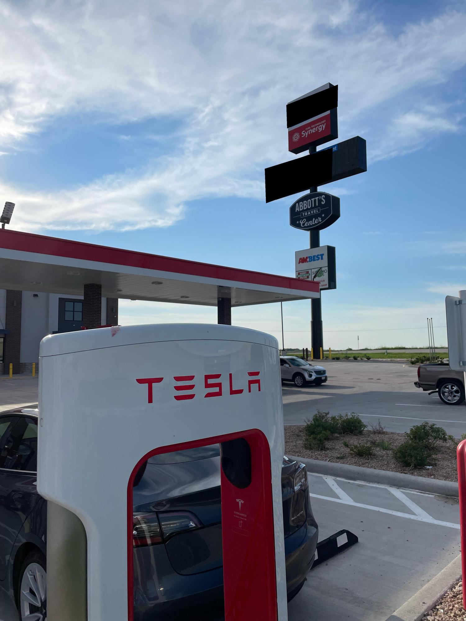 Abbott's Travel Center | Abbott, TX | EV Station