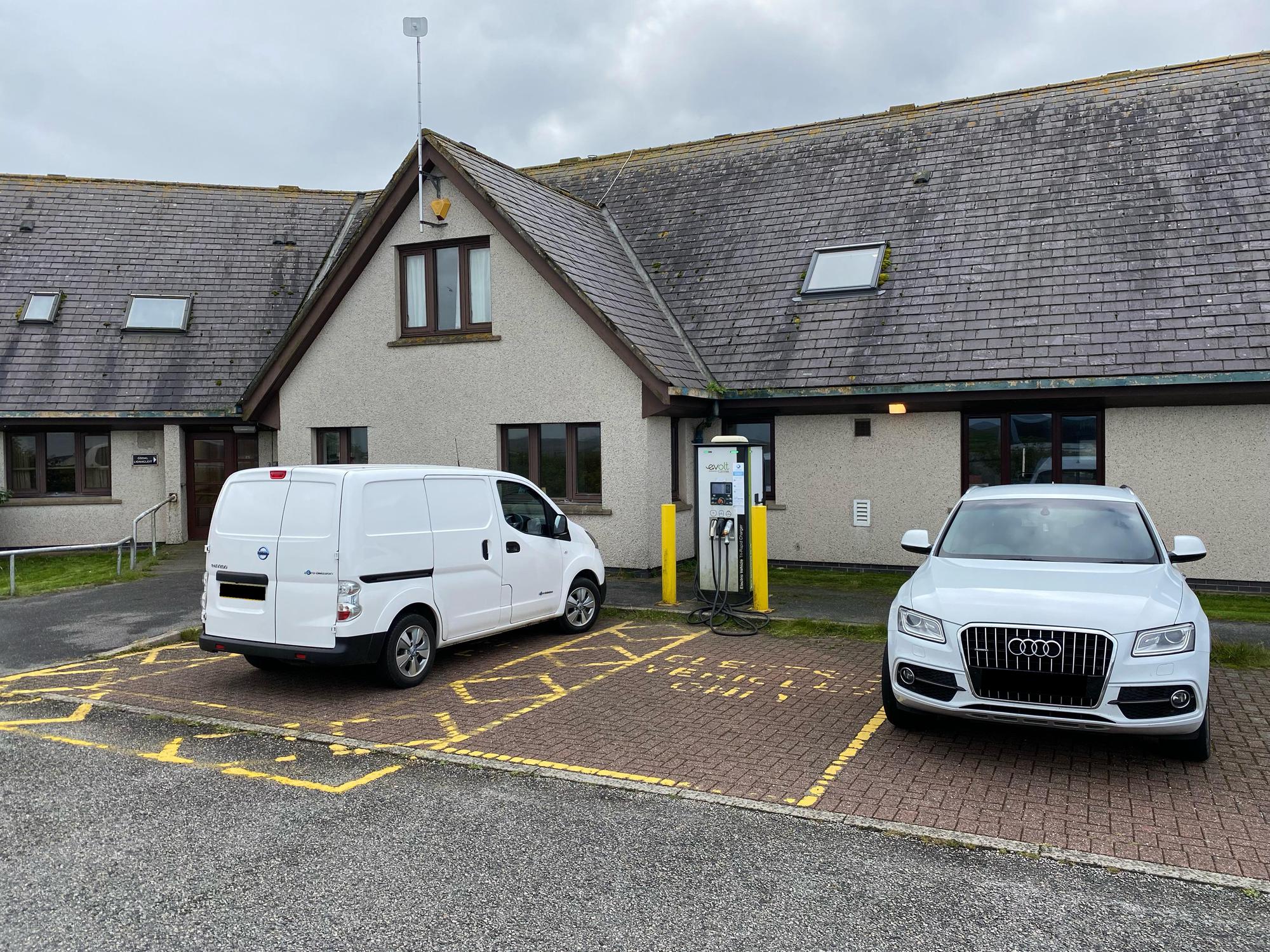 Lionacleit School | B892, Benbecula, Scotland, HS7, United Kingdom | EV ...